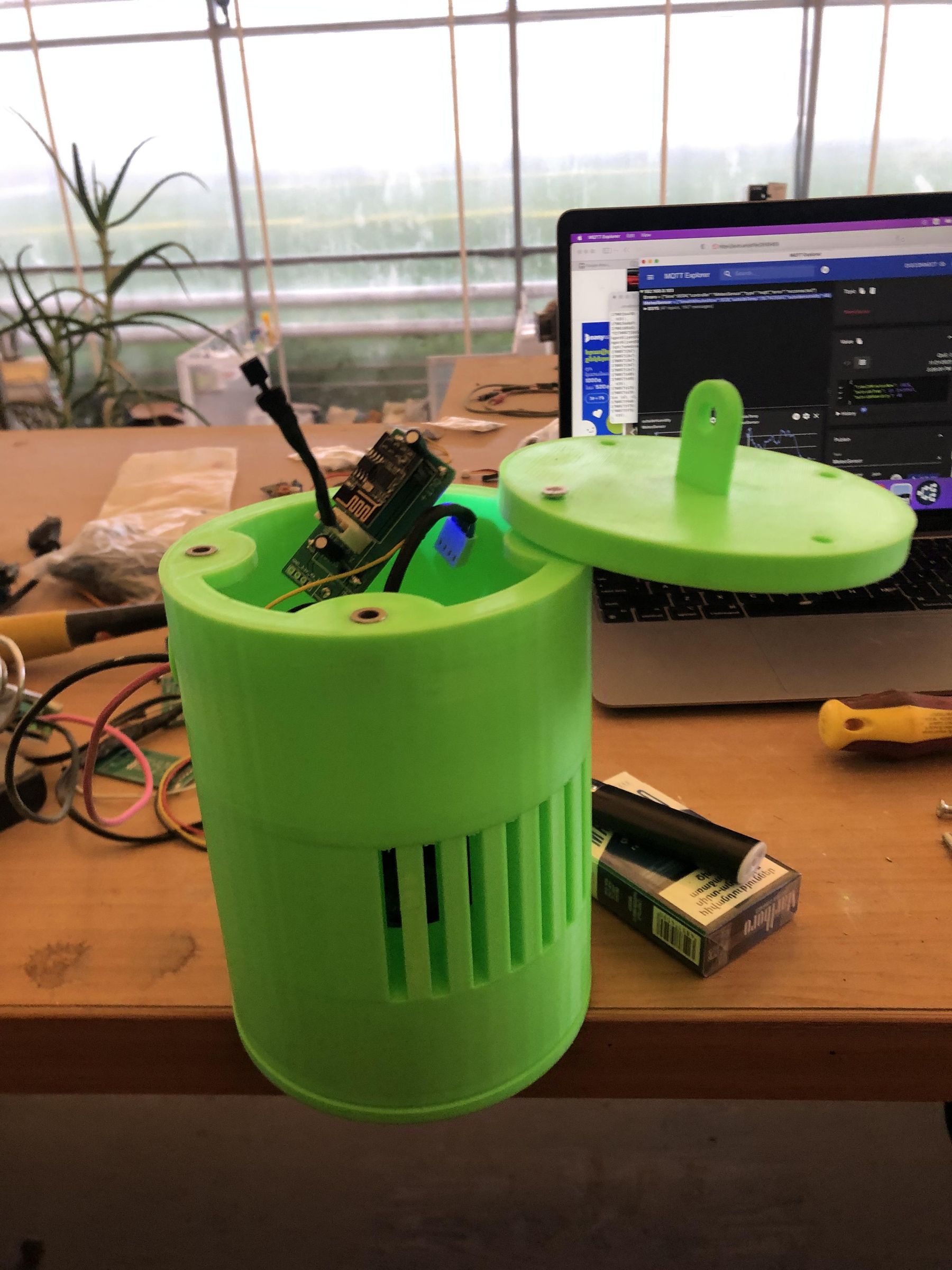 DIY Wireless Temp & Humidity Sensor for Smart Greenhouses : 5 Steps - Instructables