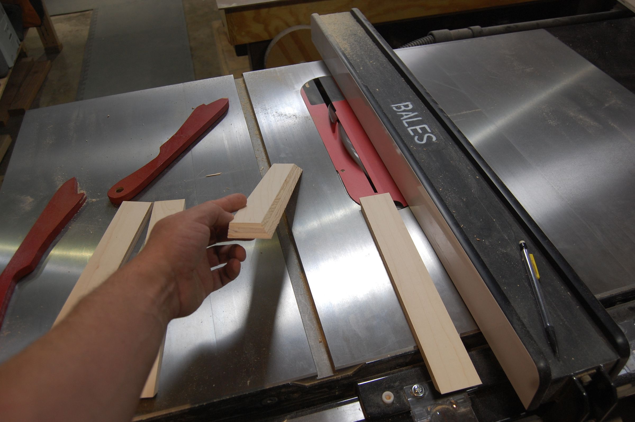 Lego Table : 15 Steps (with Pictures) - Instructables