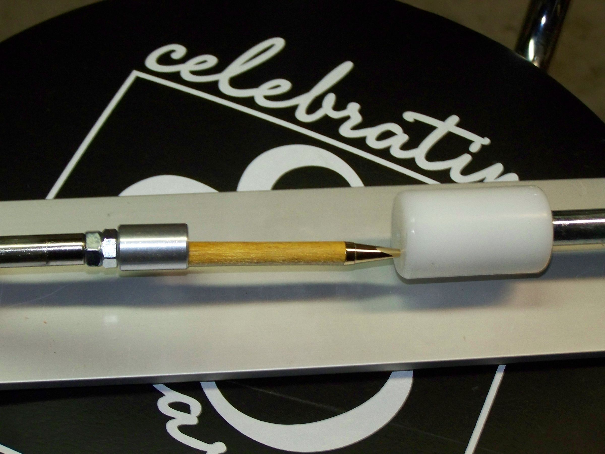 How to Turn a Wooden Pen on a Lathe : 11 Steps (with Pictures ...