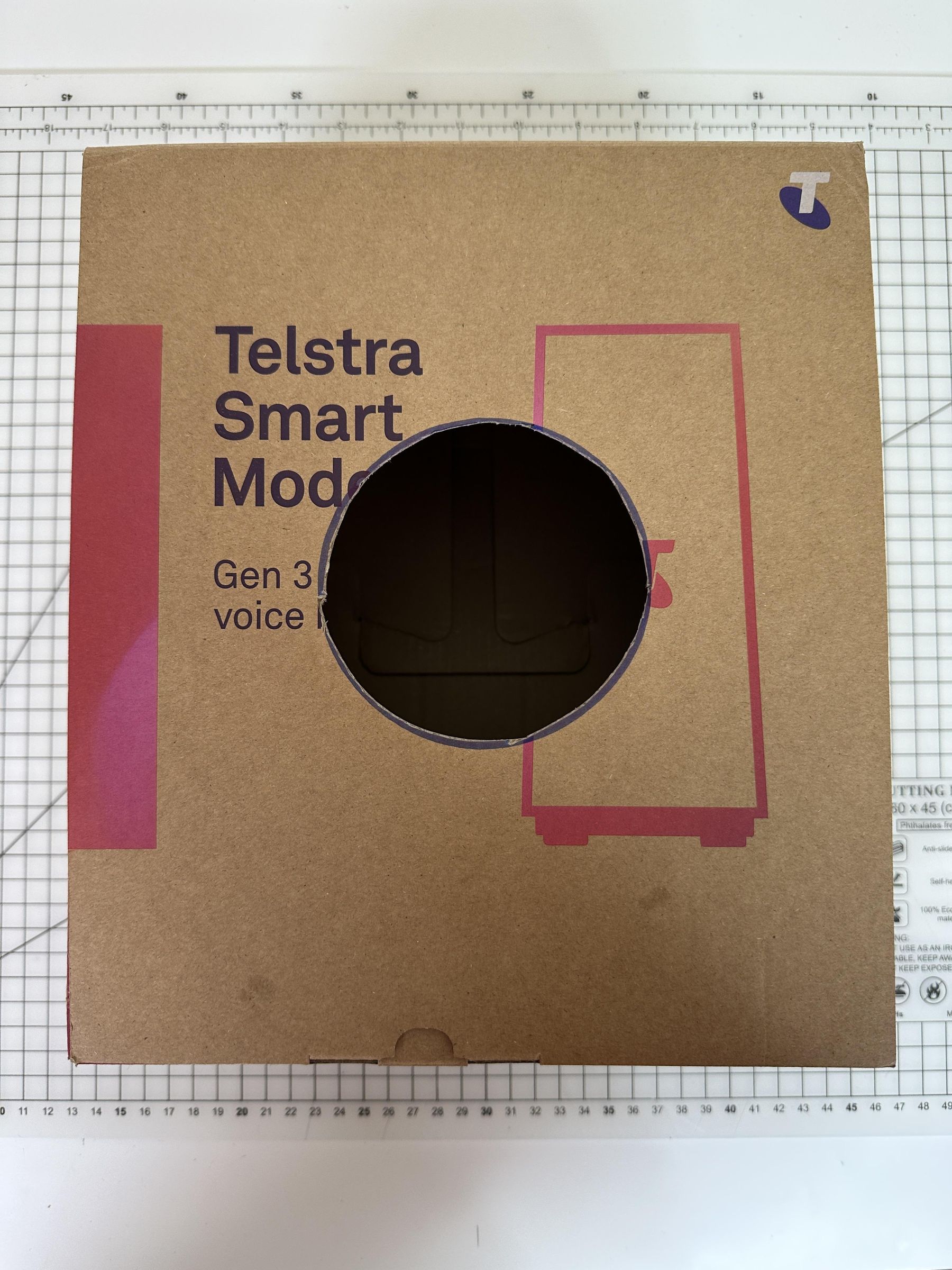 Cardboard Box Guitar Musical Instrument : 4 Steps (with Pictures ...