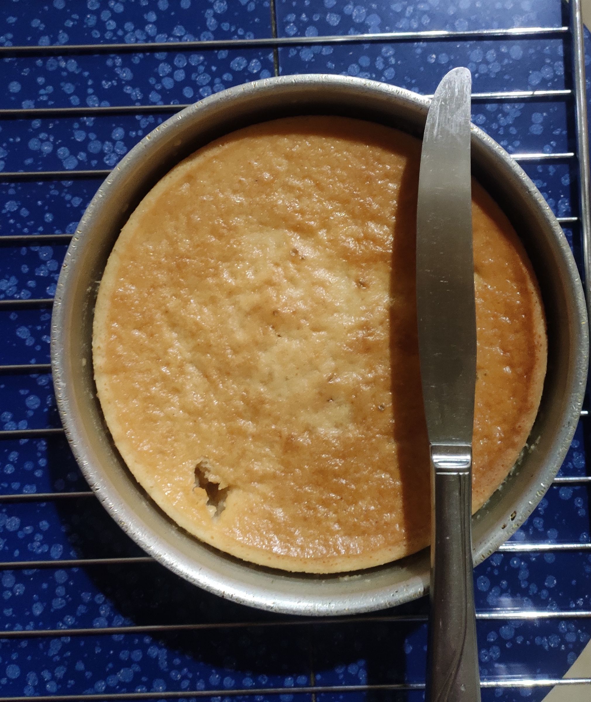 Eggless Mango Rose Cake : 10 Steps (with Pictures) - Instructables