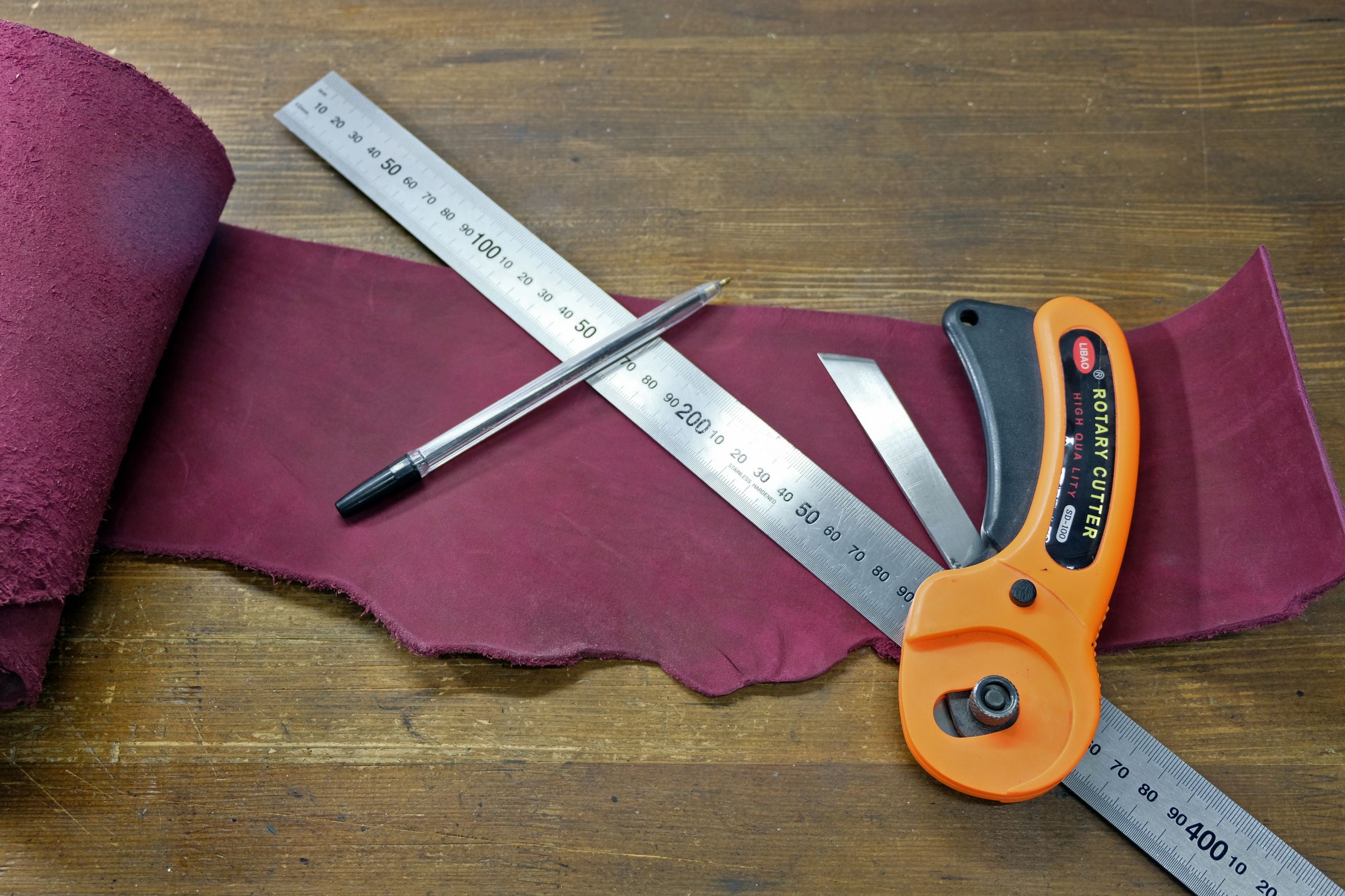 Simple and Useful Bracelet Ruler : 5 Steps - Instructables