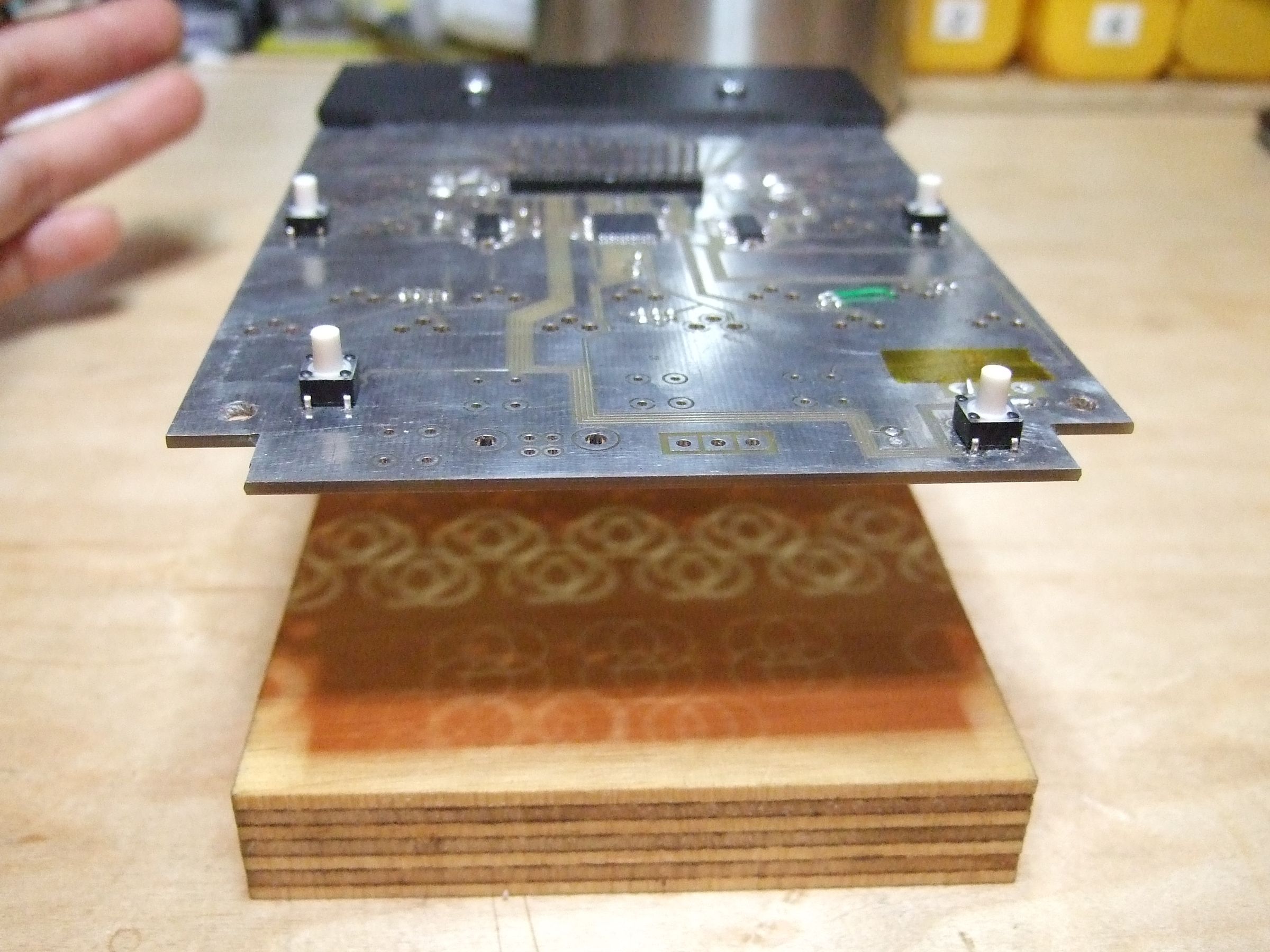 Magnetic PCB Holder : 8 Steps - Instructables