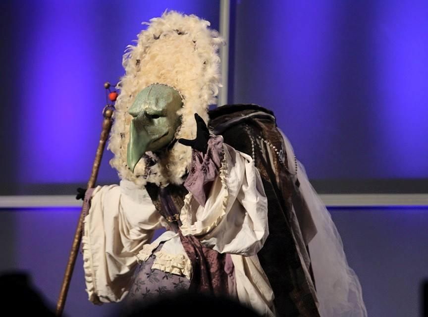 How to Build Skeksis and Podling Costumes From the Dark Crystal: Intro ...