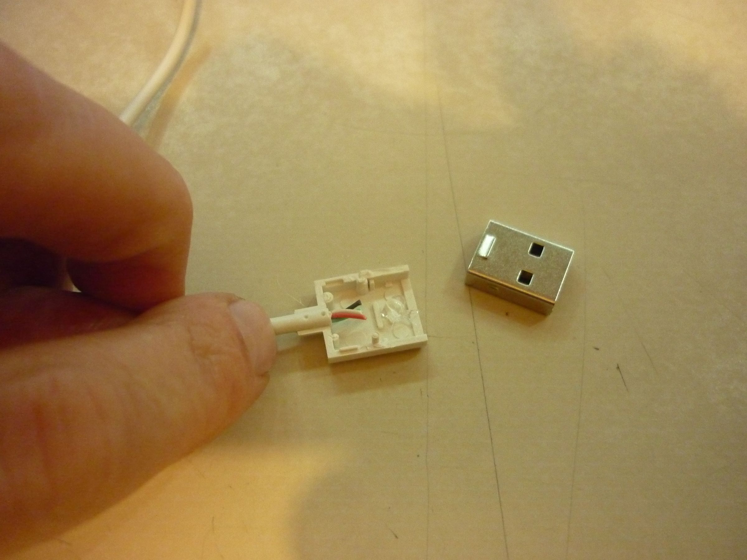 Hide Your Flash Drive in Plain Sight : 5 Steps (with Pictures ...