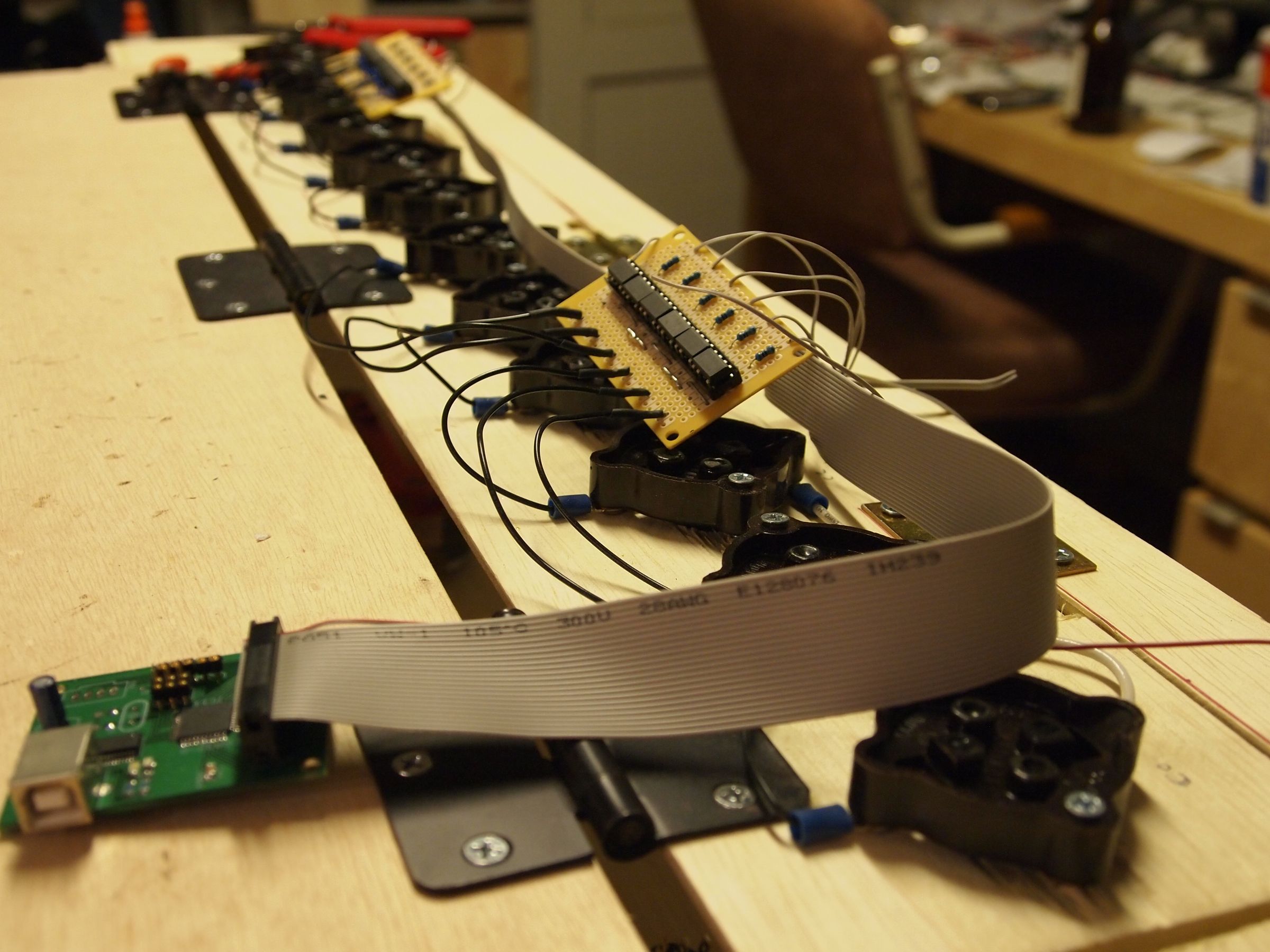 Antique Light Bulb Organ - MIDI/OSC Controlled : 14 Steps (with ...