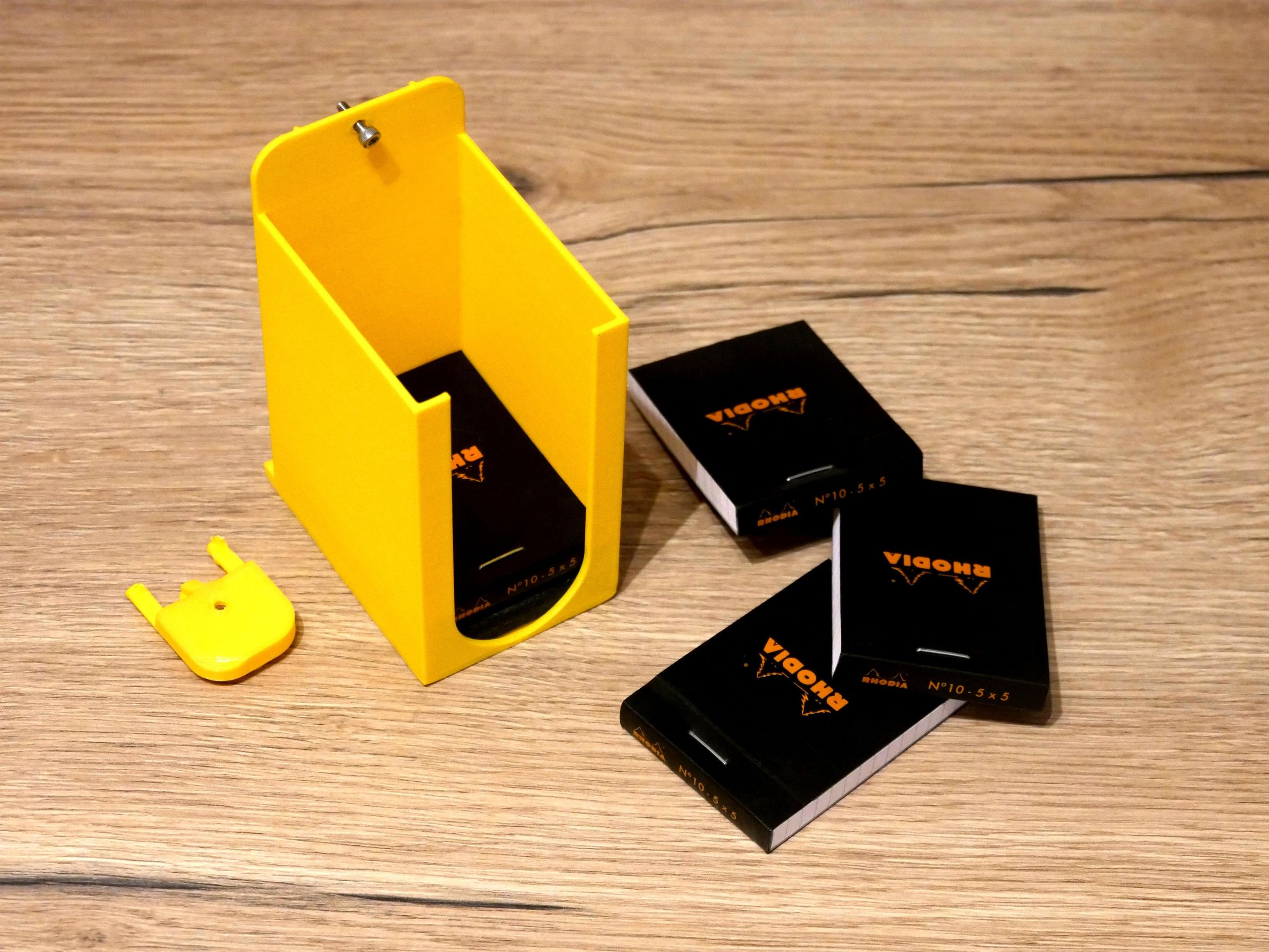 Smartphone Case With Notebook, Pen and Secret Pocket : 6 Steps (with ...