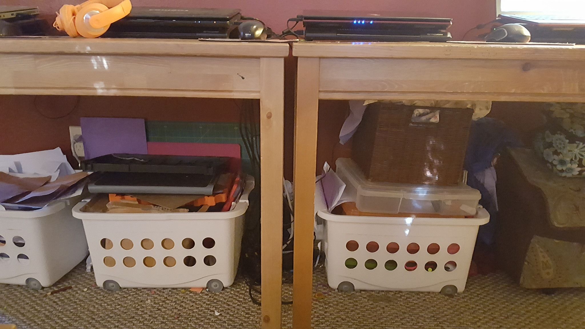 Computer Desk and Storage - Instructables