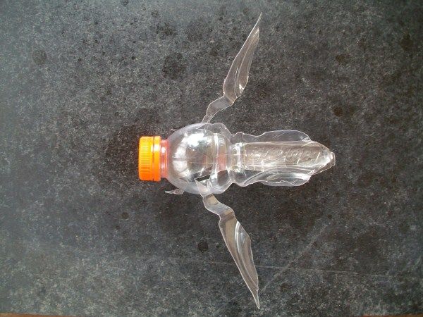 Plastic Bottle Bee : 10 Steps - Instructables