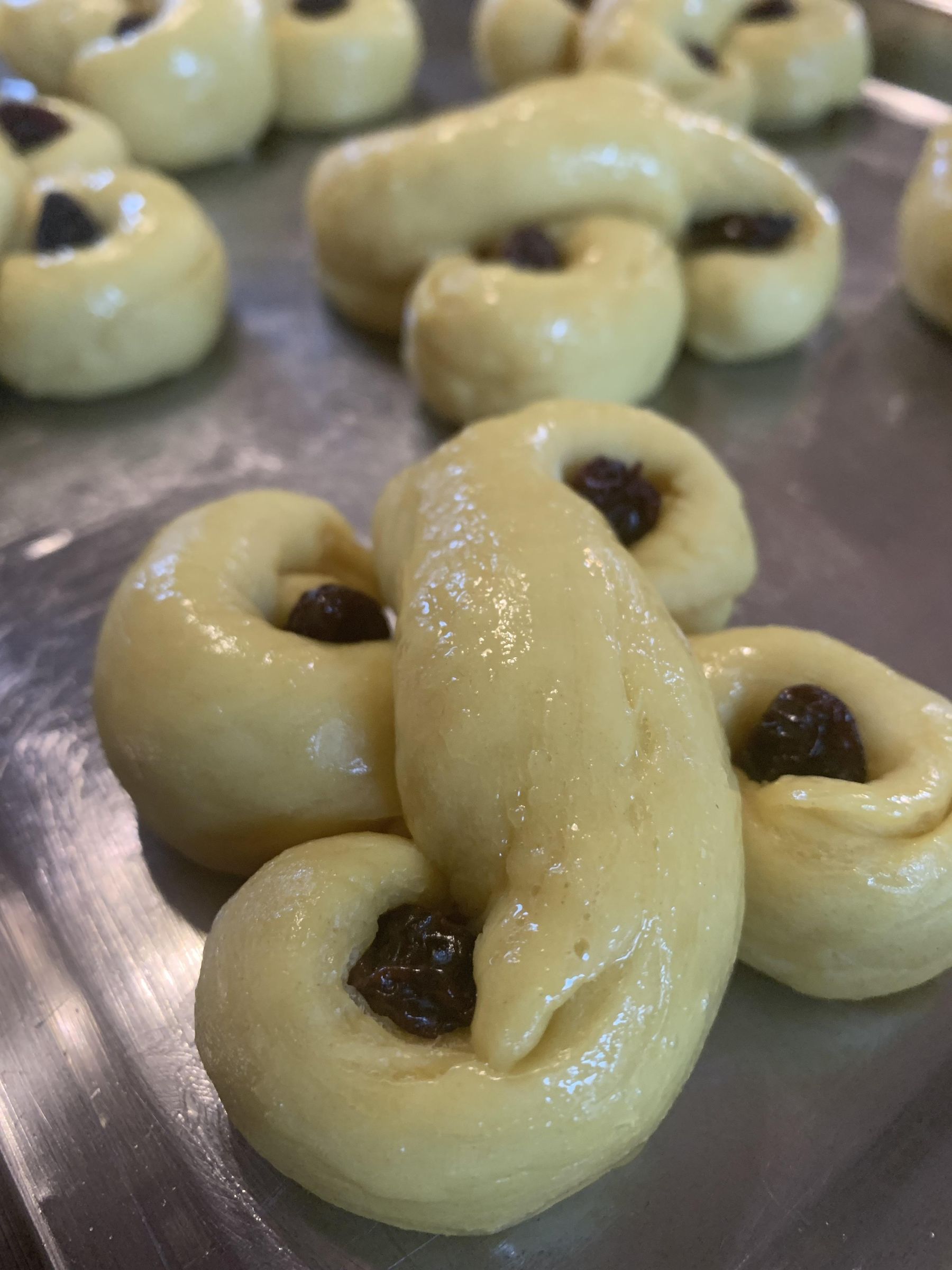 Traditional Santa Lucia Saffron Buns : 8 Steps (with Pictures ...