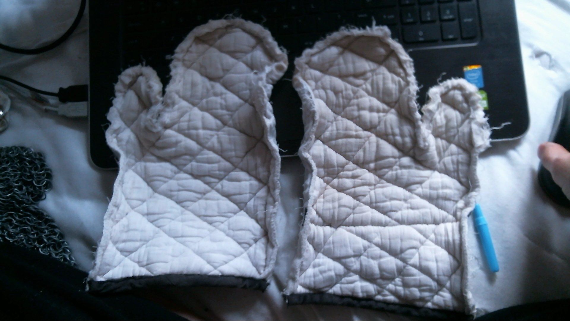 Training Gauntlets : 5 Steps - Instructables