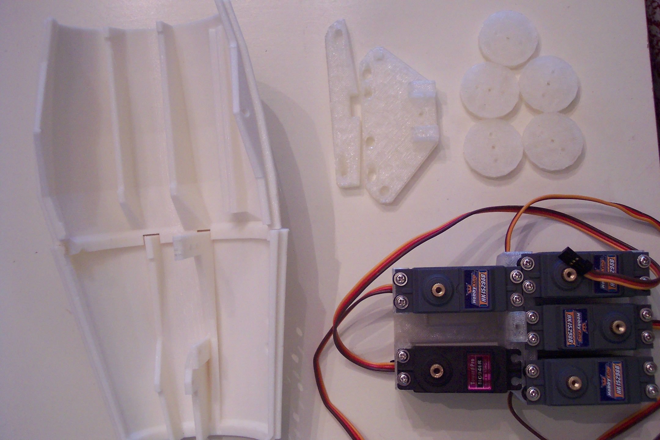 DIY Prosthetic Hand & Forearm (Voice Controlled) : 14 Steps (with ...