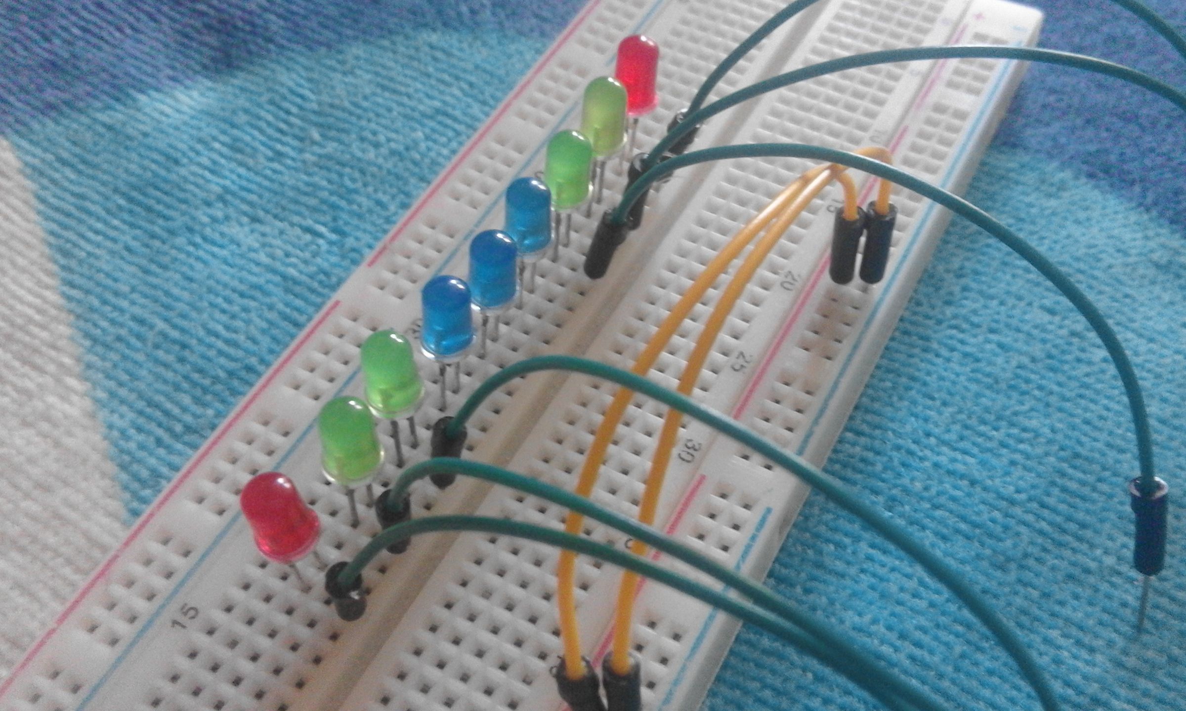 Waren's L.E.D Music Visualizer : 16 Steps (with Pictures) - Instructables