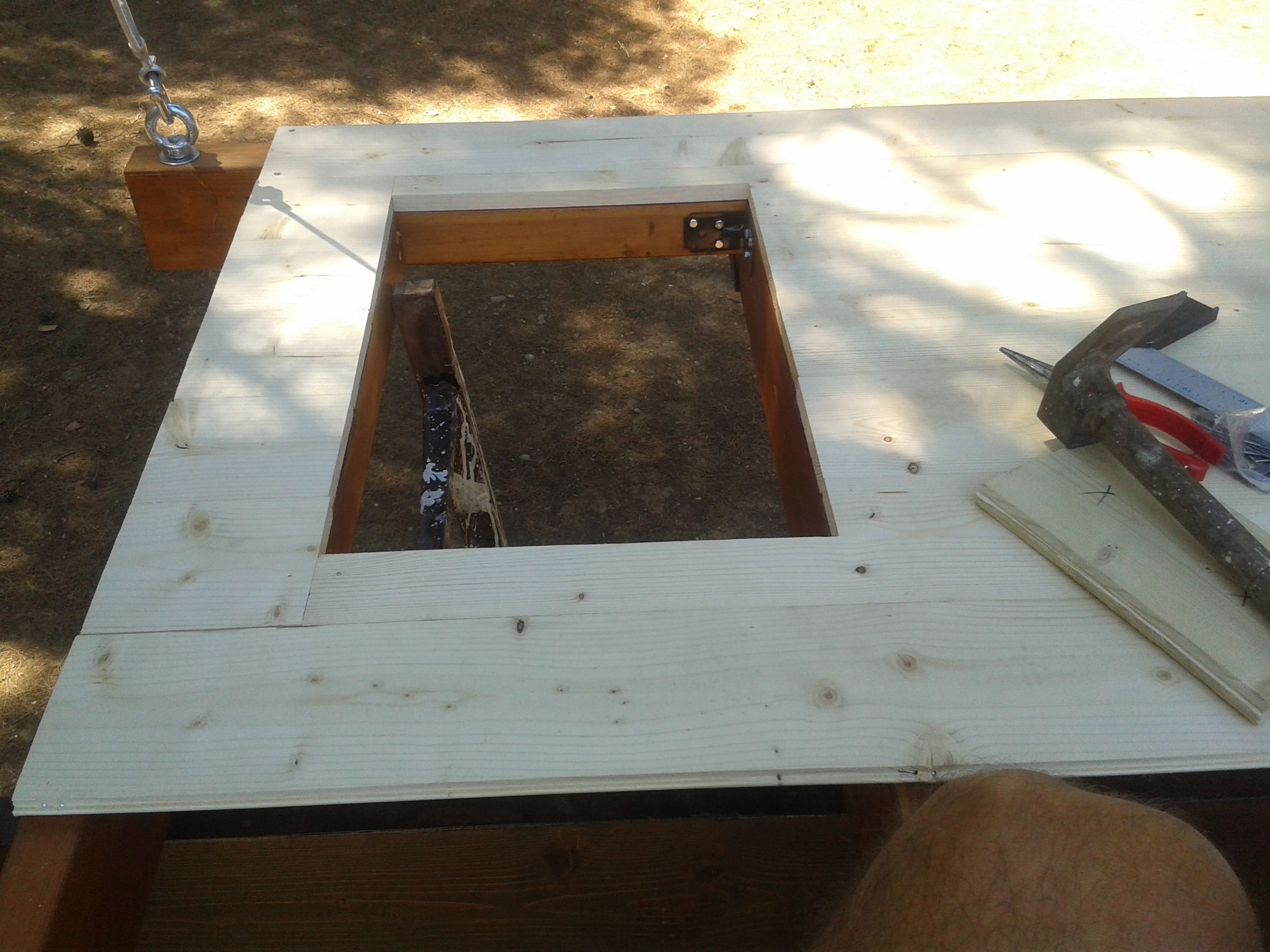 Treehouse on Two Trees : 22 Steps (with Pictures) - Instructables