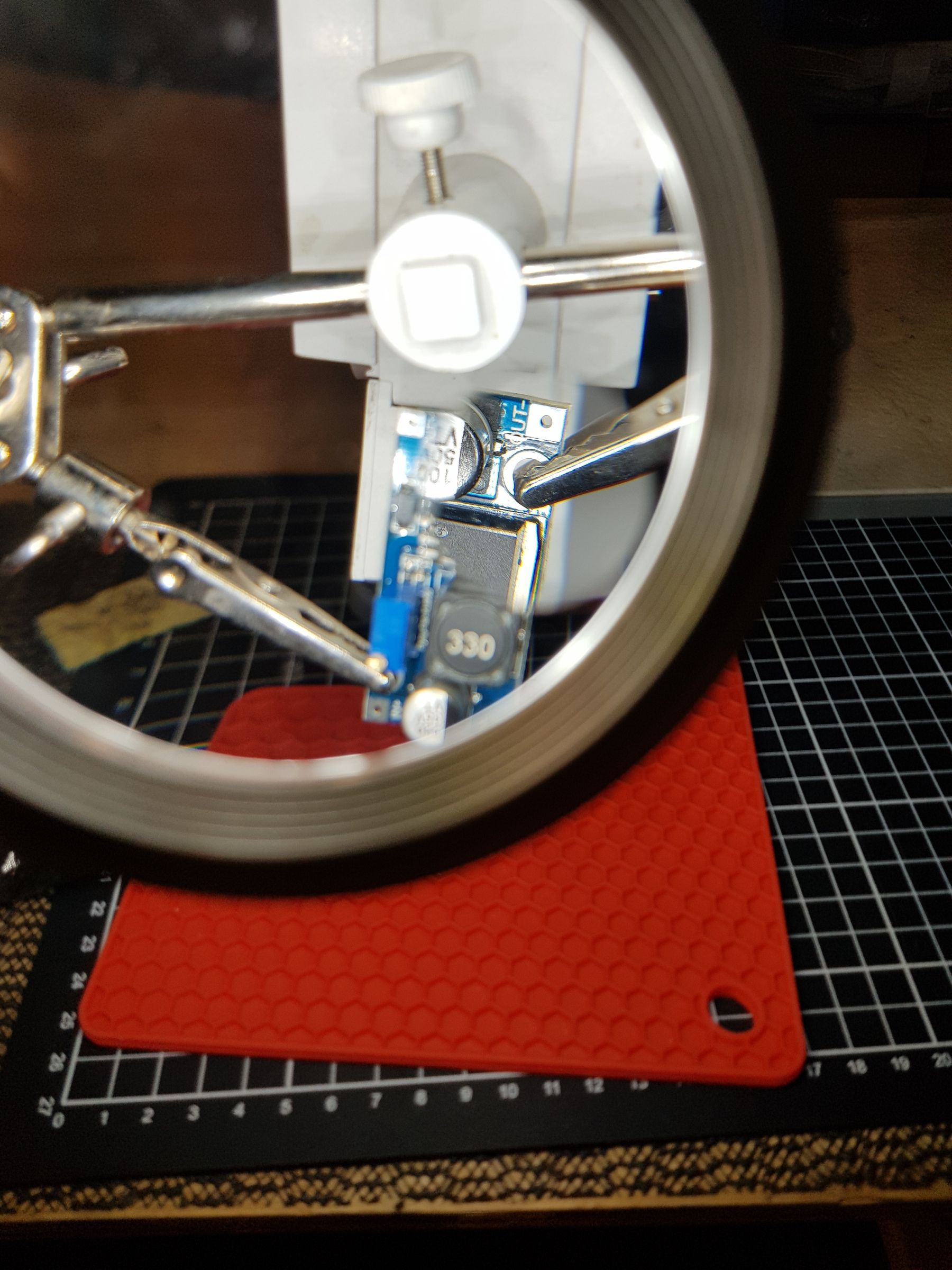 Solder Station 3rd Arm : 3 Steps - Instructables