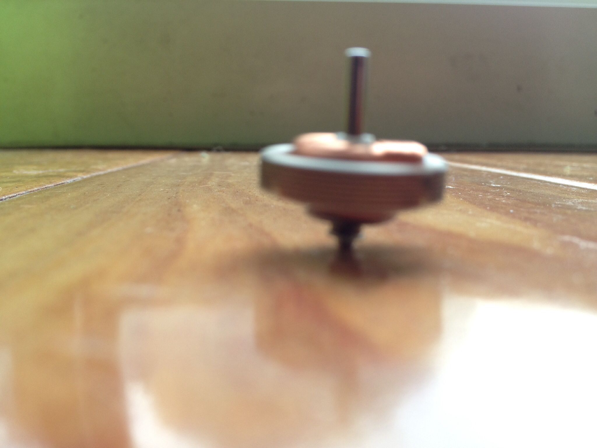 Cool Spinning Top From Old Motor : 4 Steps - Instructables