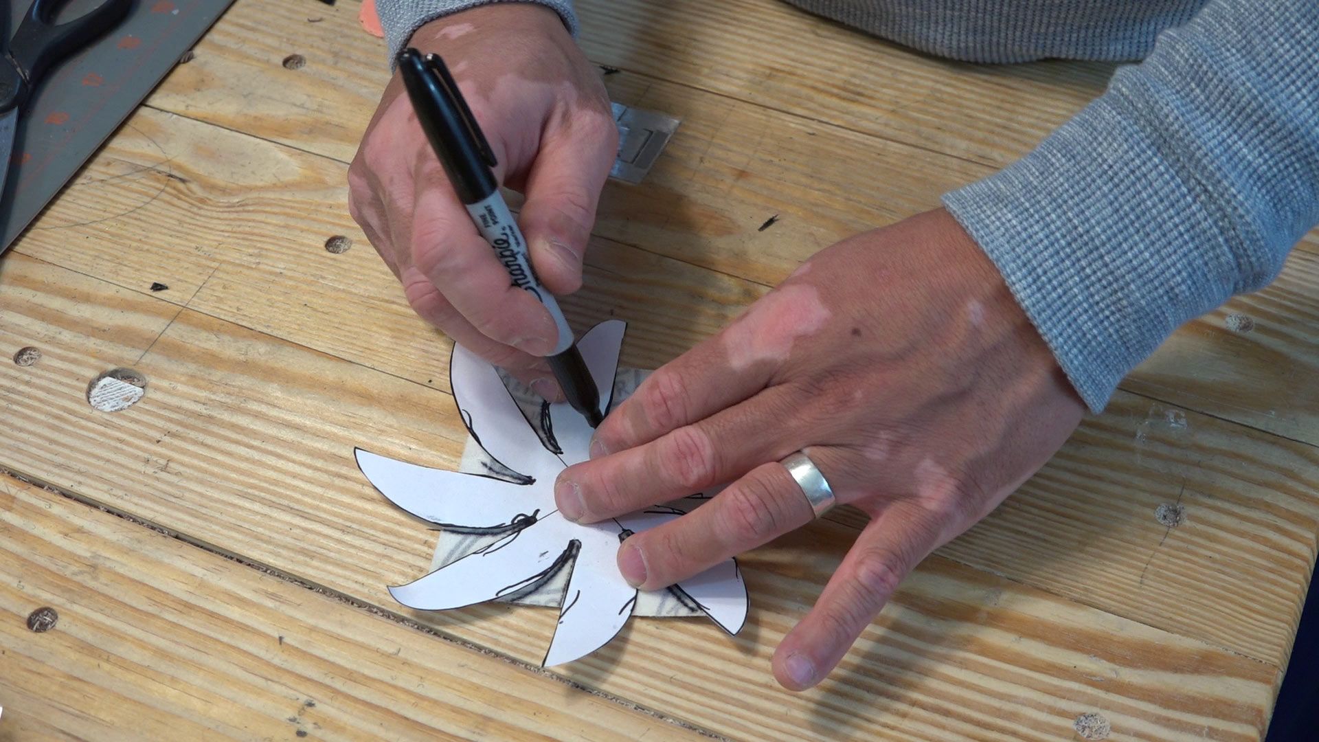 $1 Inflatable Sander Replacement DIY : 5 Steps (with Pictures ...