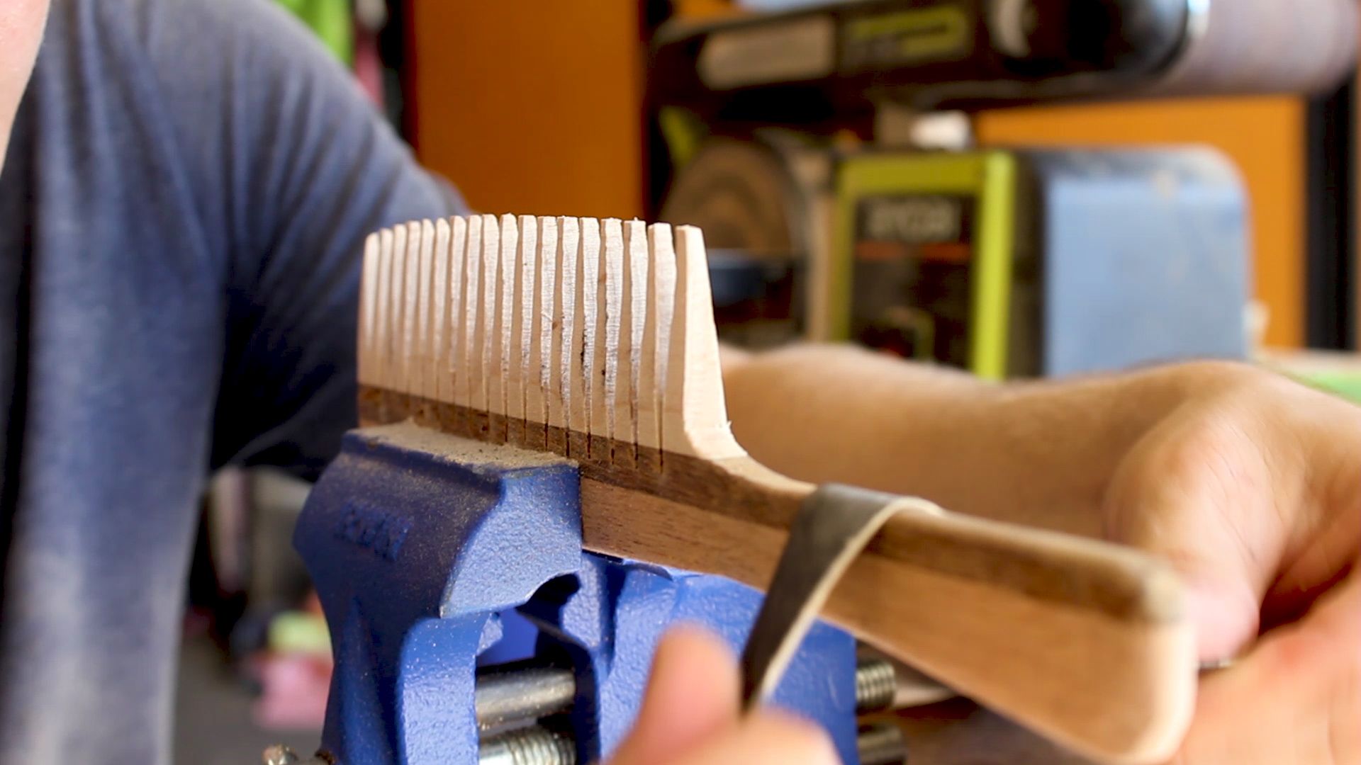 Making Your Own Unique Wooden Comb : 10 Steps (with Pictures ...