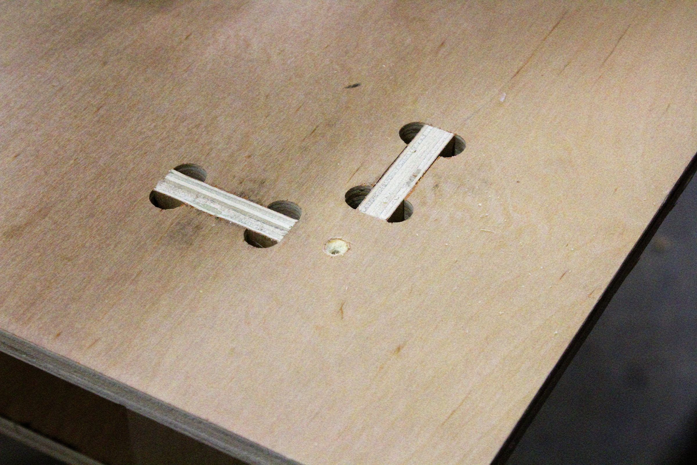 DIWire Table : 3 Steps (with Pictures) - Instructables