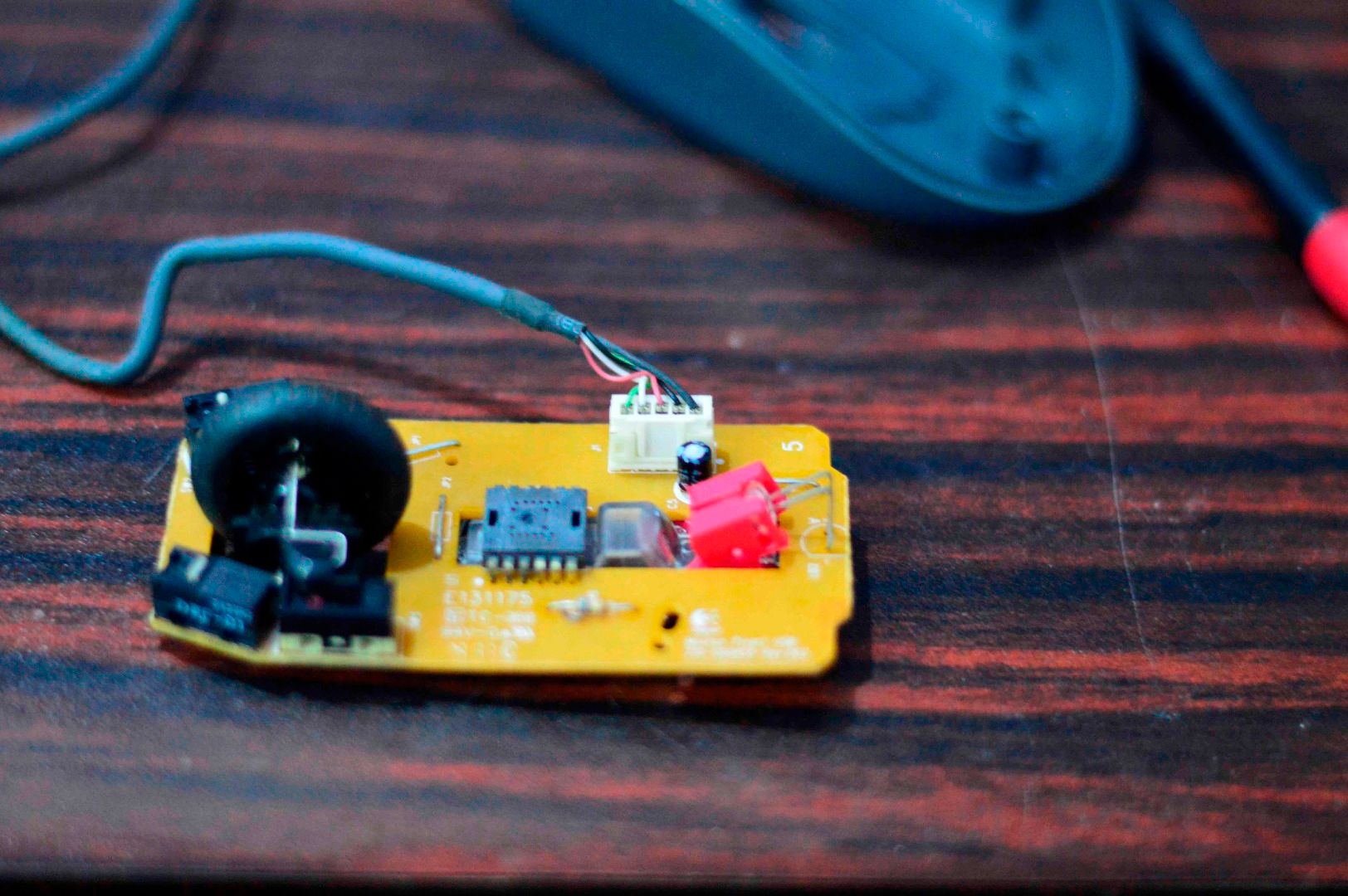 DIY USB Extension Cable : 3 Steps (with Pictures) - Instructables