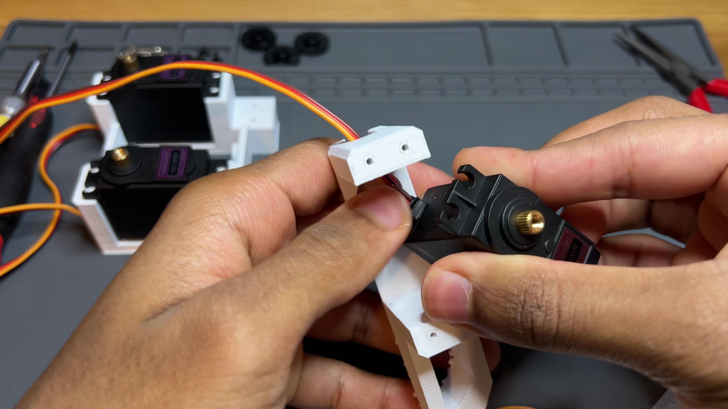 3D Printed Hexapod Robot : 12 Steps (with Pictures) - Instructables