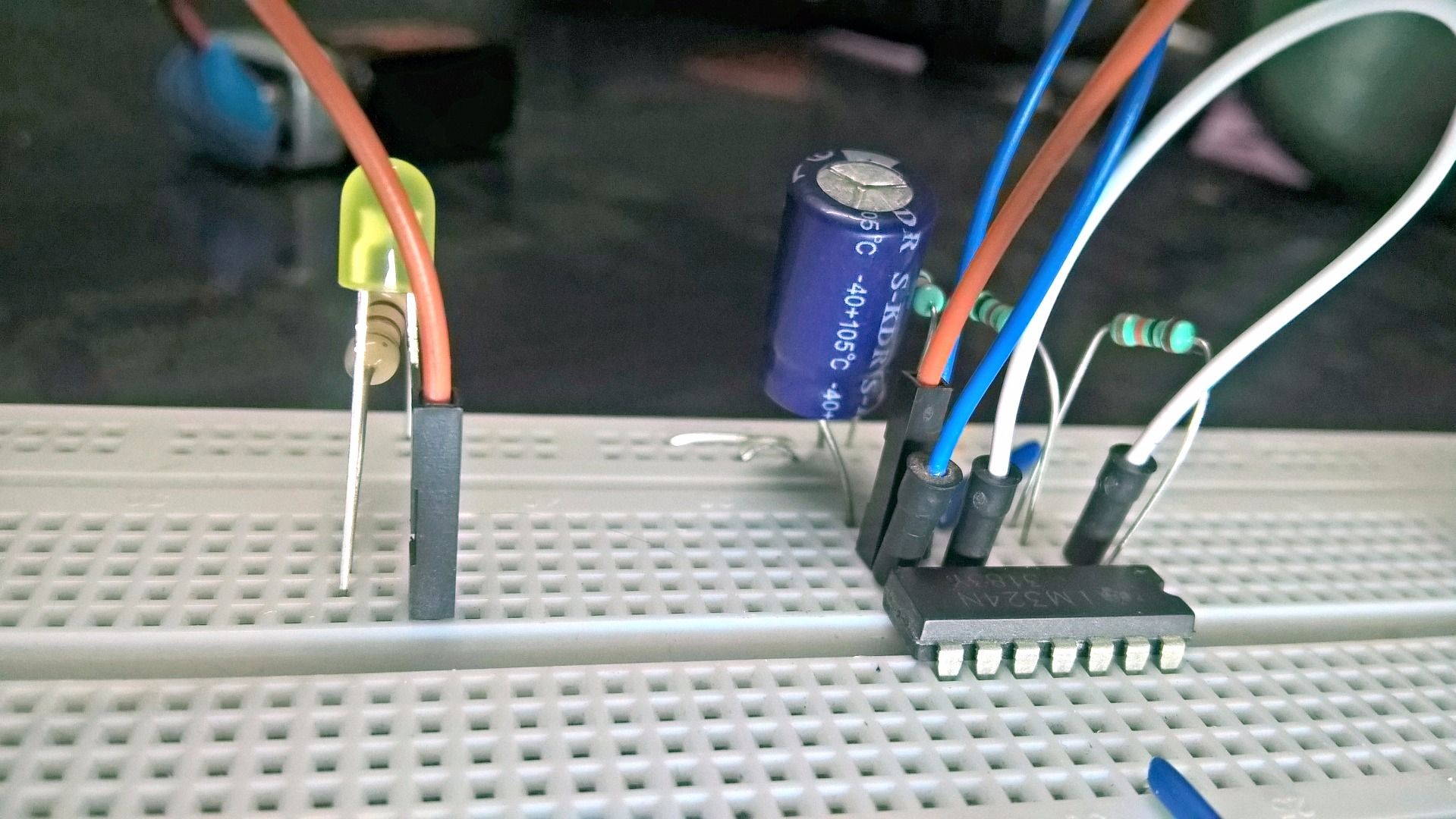 Getting Analog Output From Audio Signal : 7 Steps - Instructables