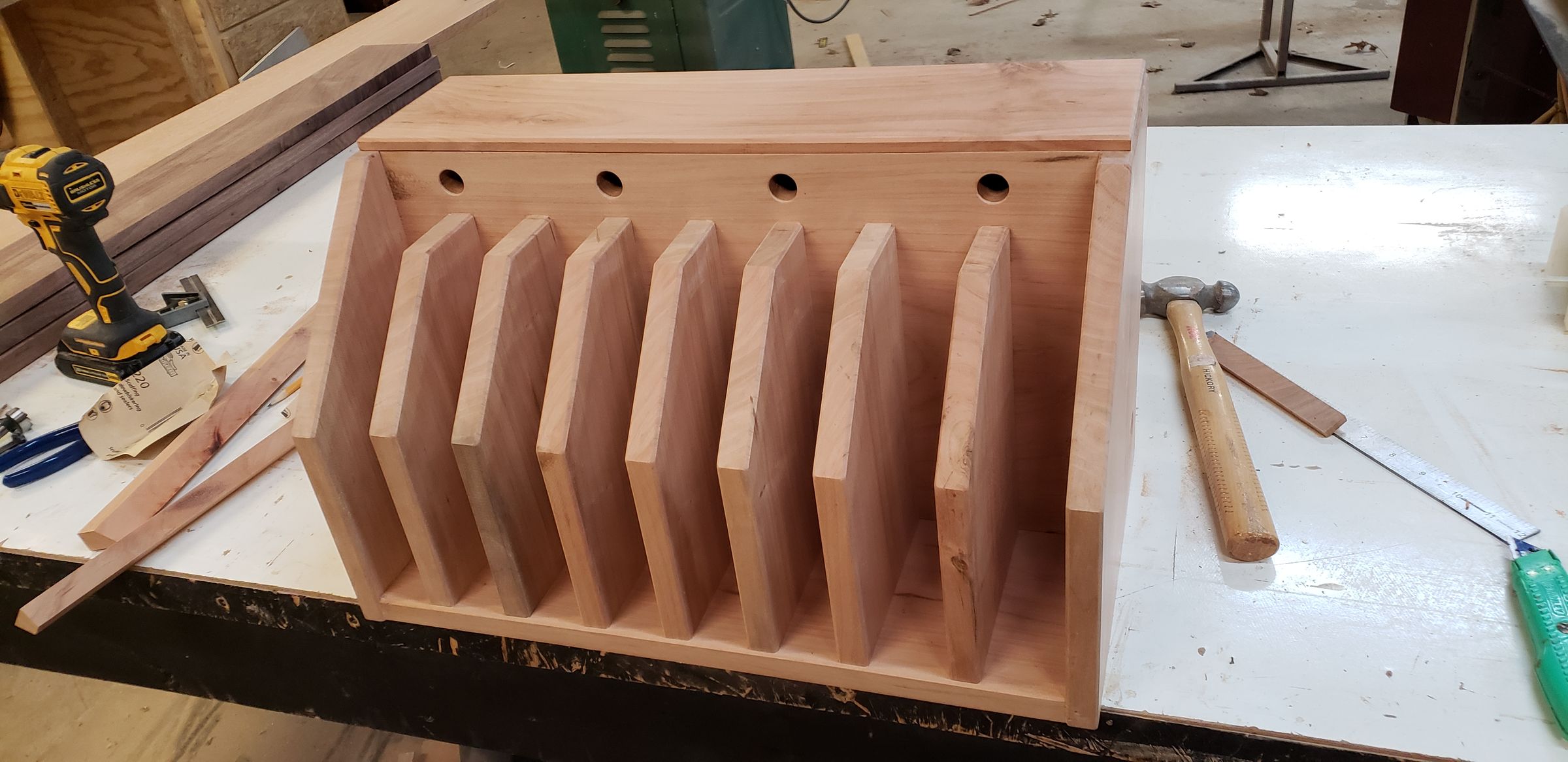 Tablet Organizer/Charging Station : 11 Steps (with Pictures ...