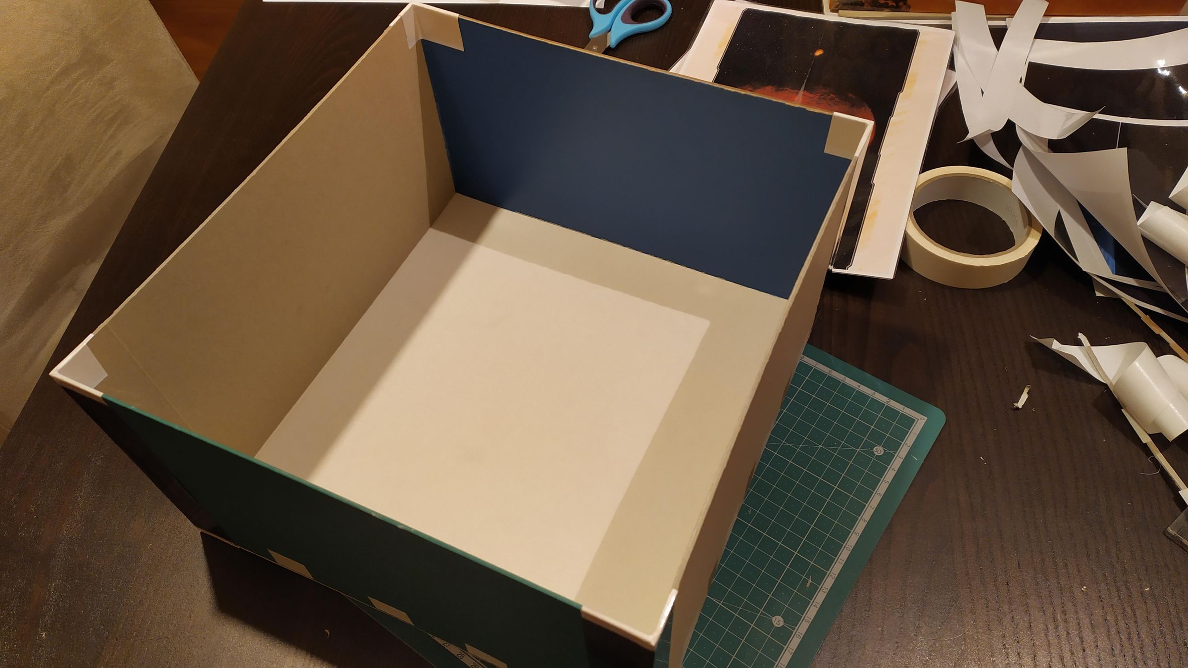 How to Make a Boardgame Big Box : 8 Steps - Instructables