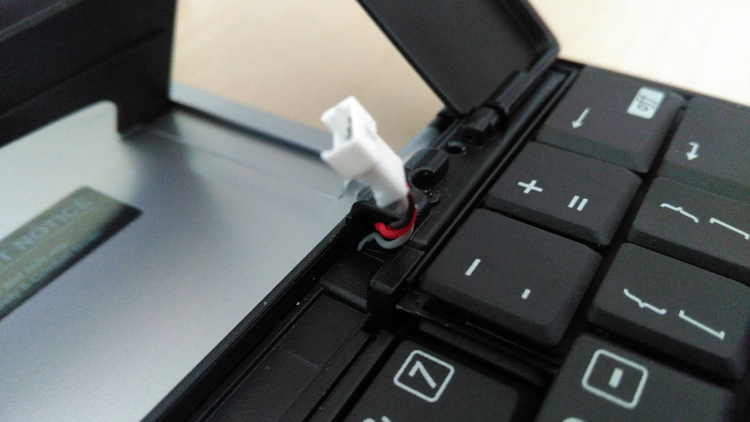 HP Compaq IPAQ G750 Keyboard to USB : 5 Steps - Instructables