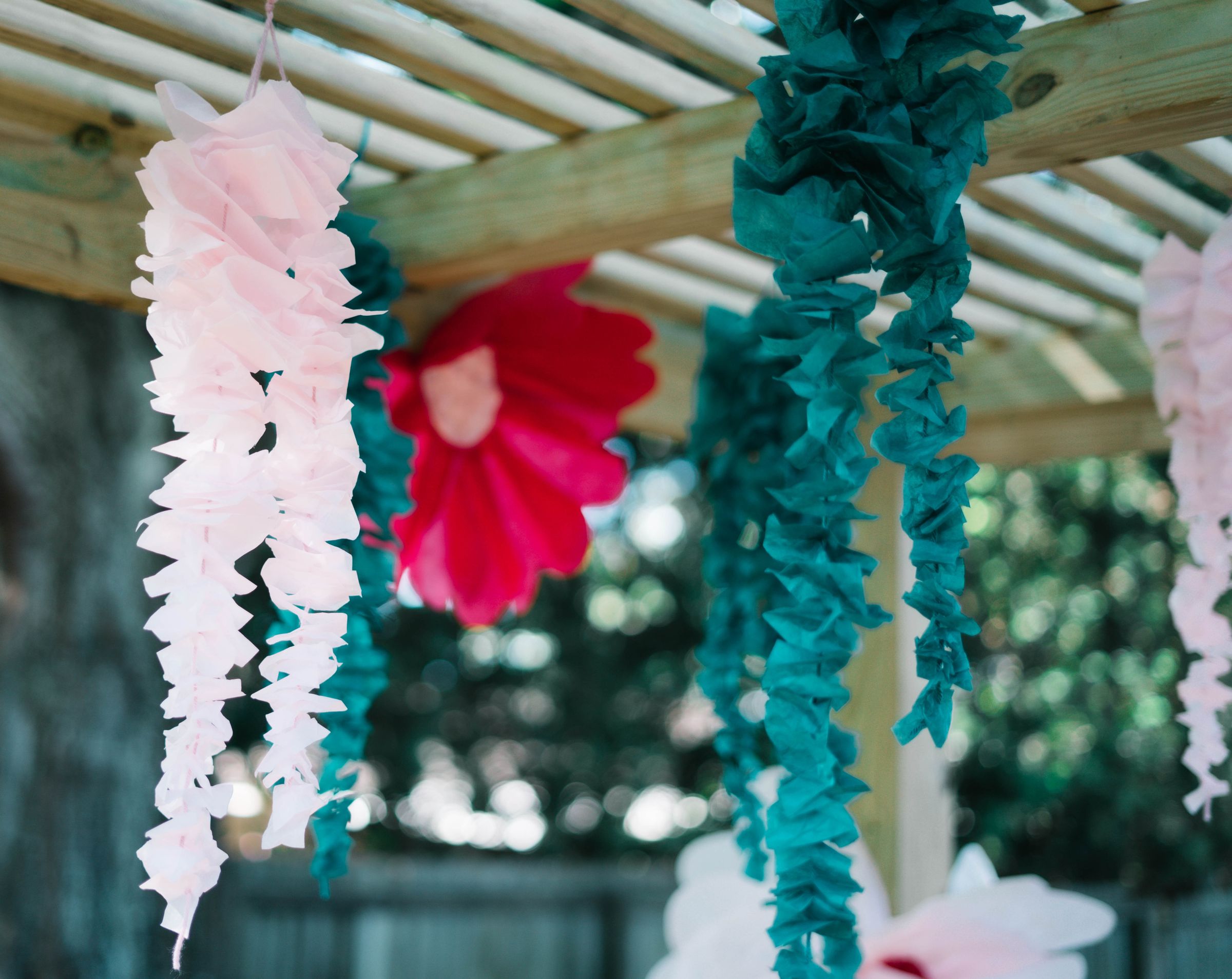Tissue Paper Wisteria With Bonus Jumbo Daisies : 10 Steps (with ...
