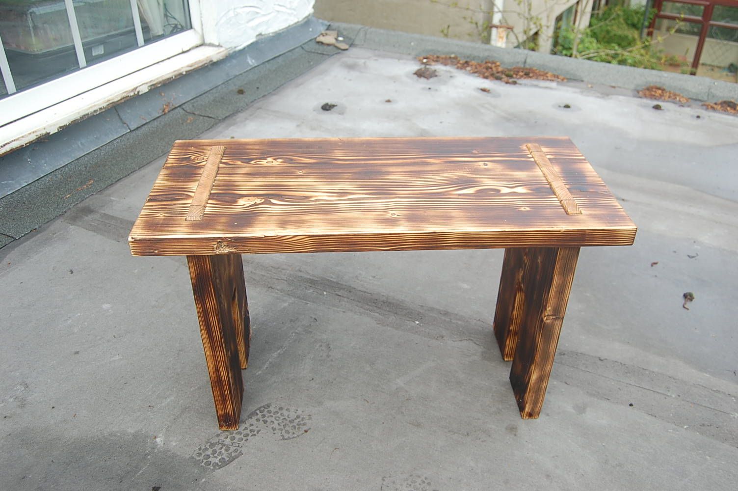 Charred Scaffold Board Table : 5 Steps (with Pictures) - Instructables