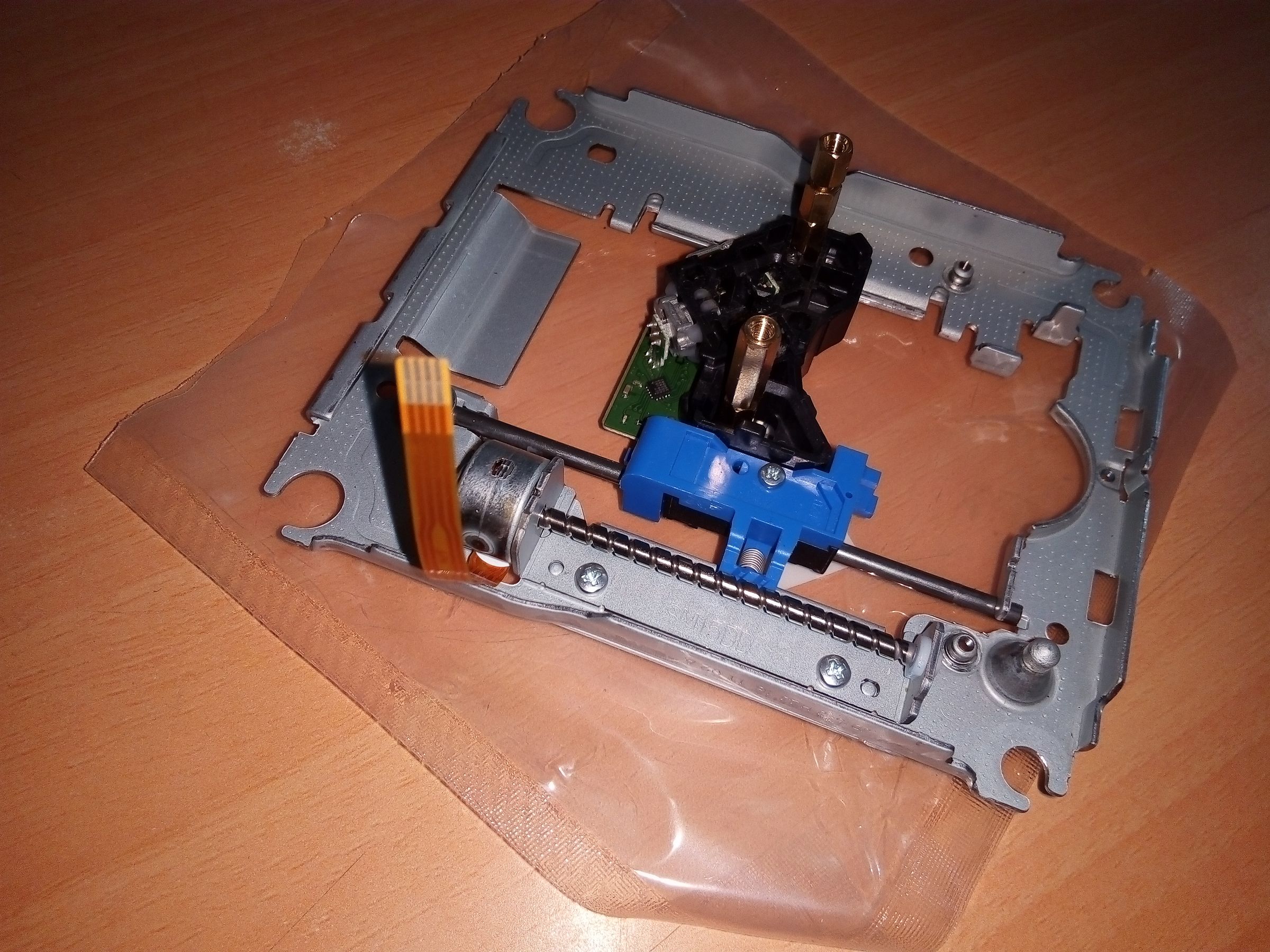 Arduino Based CNC Plotter From Old CD-ROM : 7 Steps - Instructables