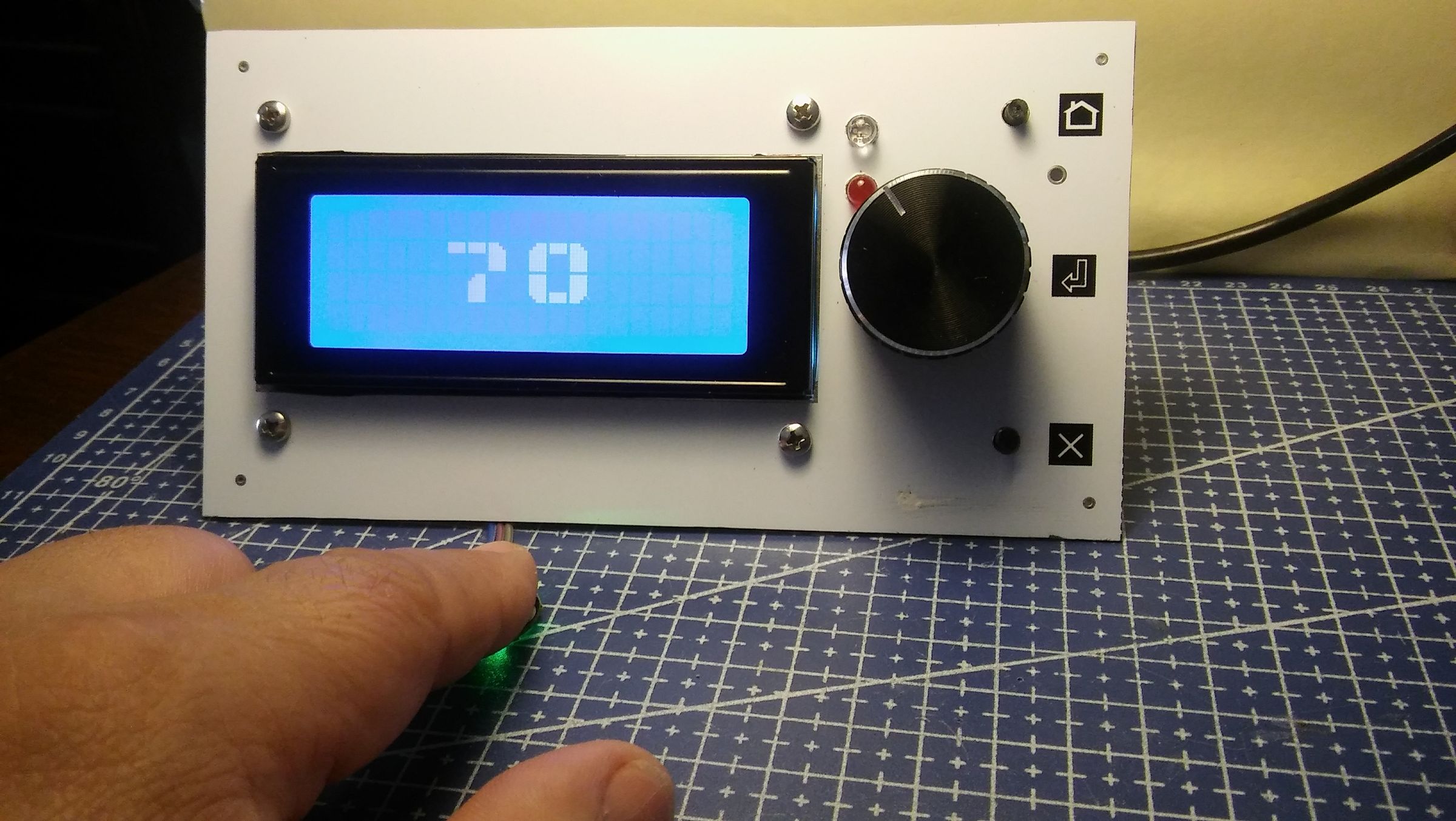 Pulse Sensor Using Inviot U1. Arduino Compatible Board - Instructables