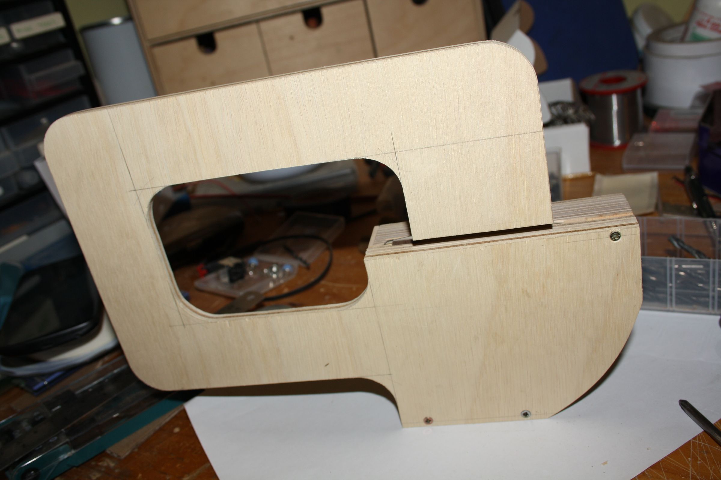 Table-Top Scissors | the Cutting Edge of Technology! : 17 Steps (with ...