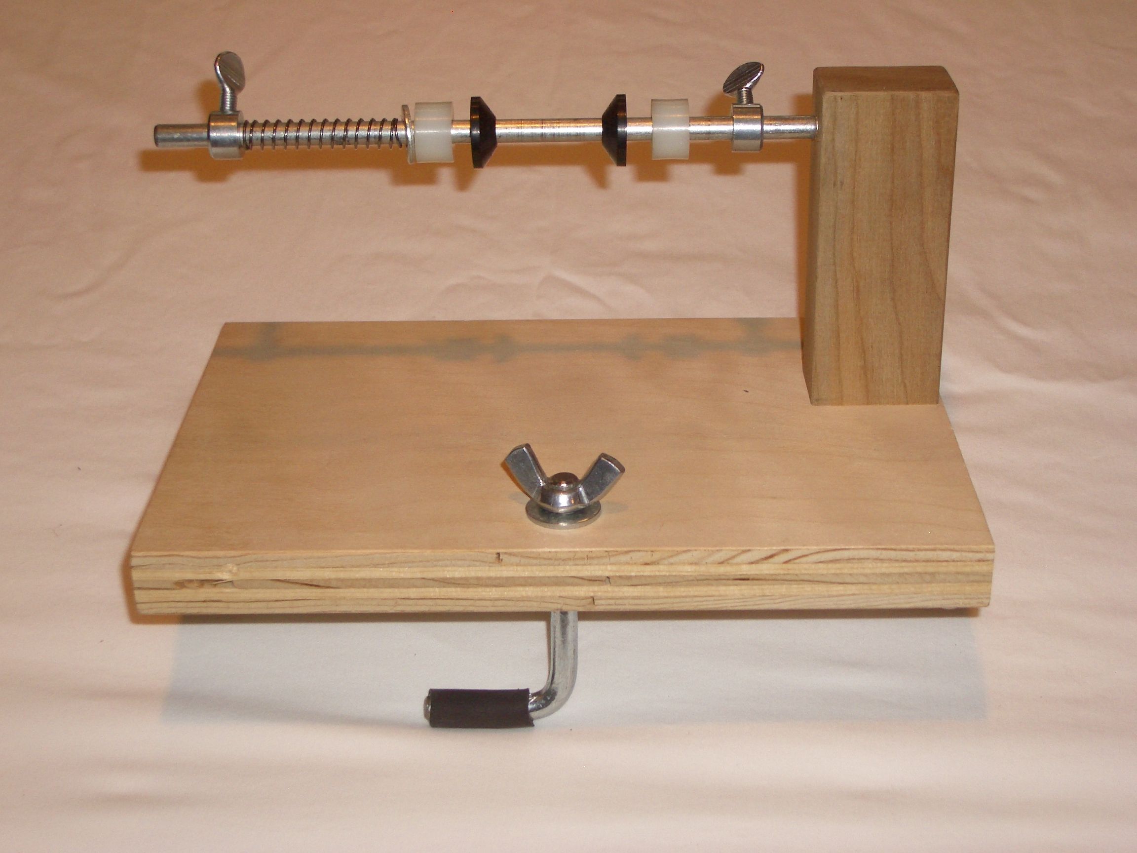 Cheap Universal Fishing Line Winder : 3 Steps (with Pictures ...