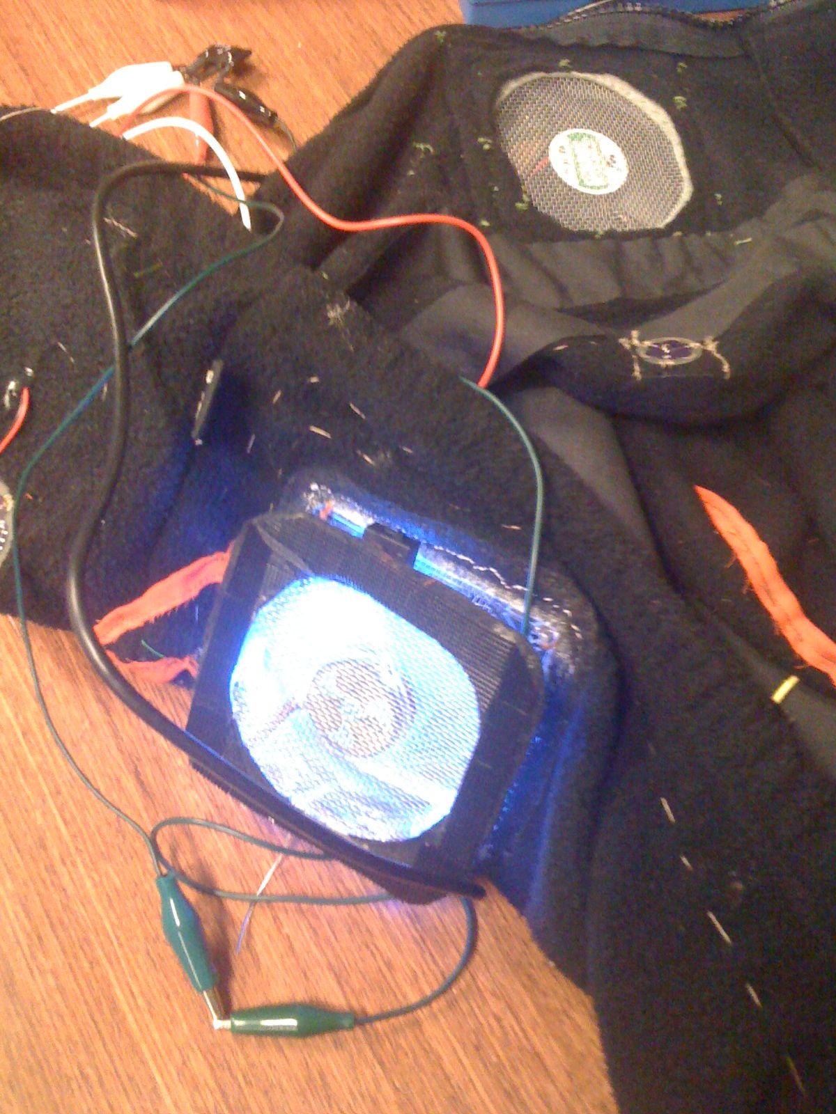How to Make a Heating and Cooling Jacket : 20 Steps (with Pictures ...