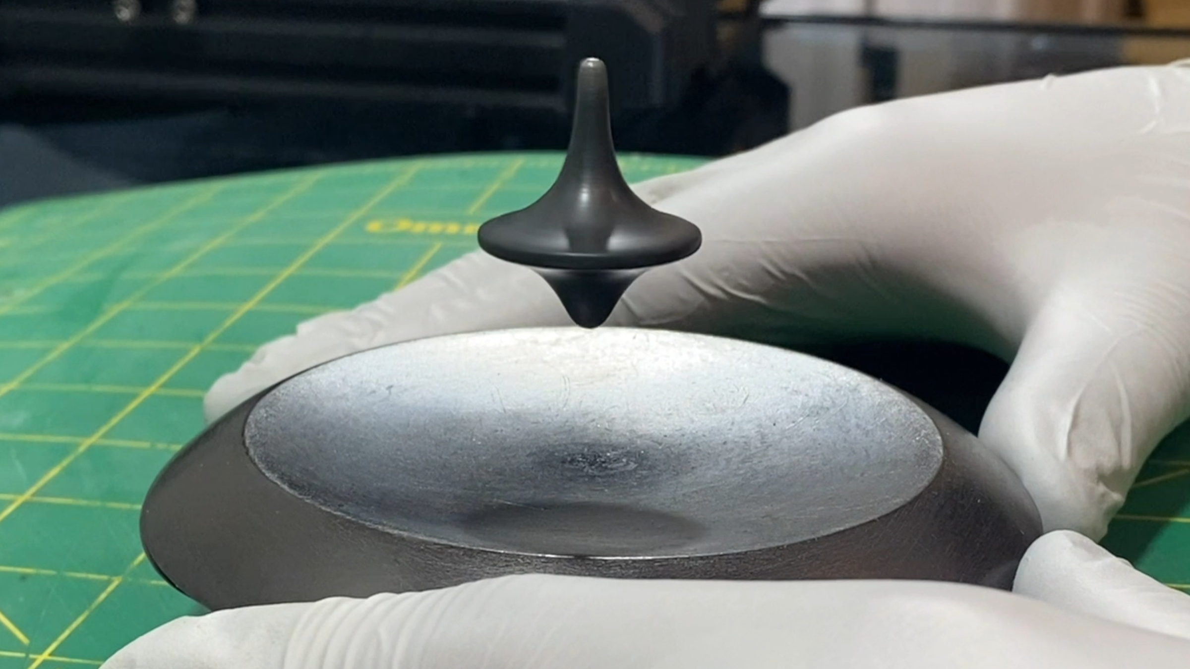 Inception Top With Magnetic Levitation : 13 Steps (with Pictures ...