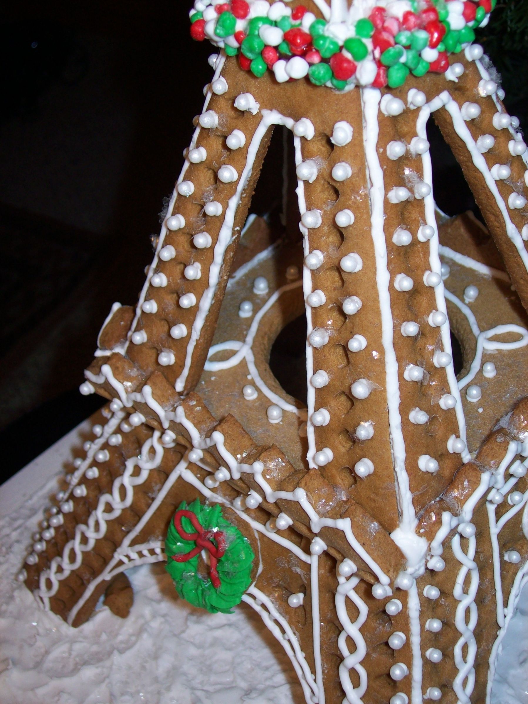 Eiffel Tower in Gingerbread (with Pictures) - Instructables