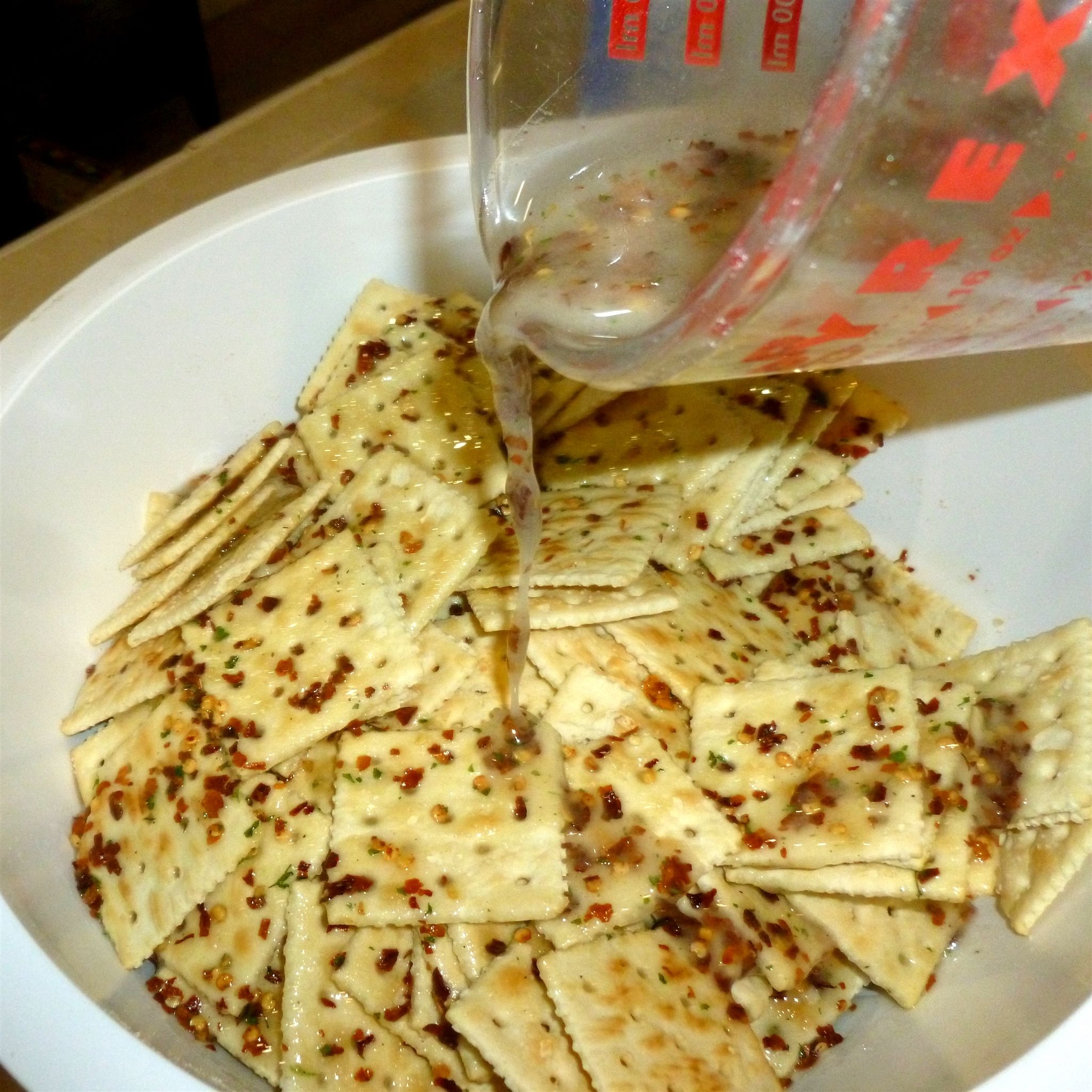 Ranch & Pepper Crackers (with Pictures) - Instructables