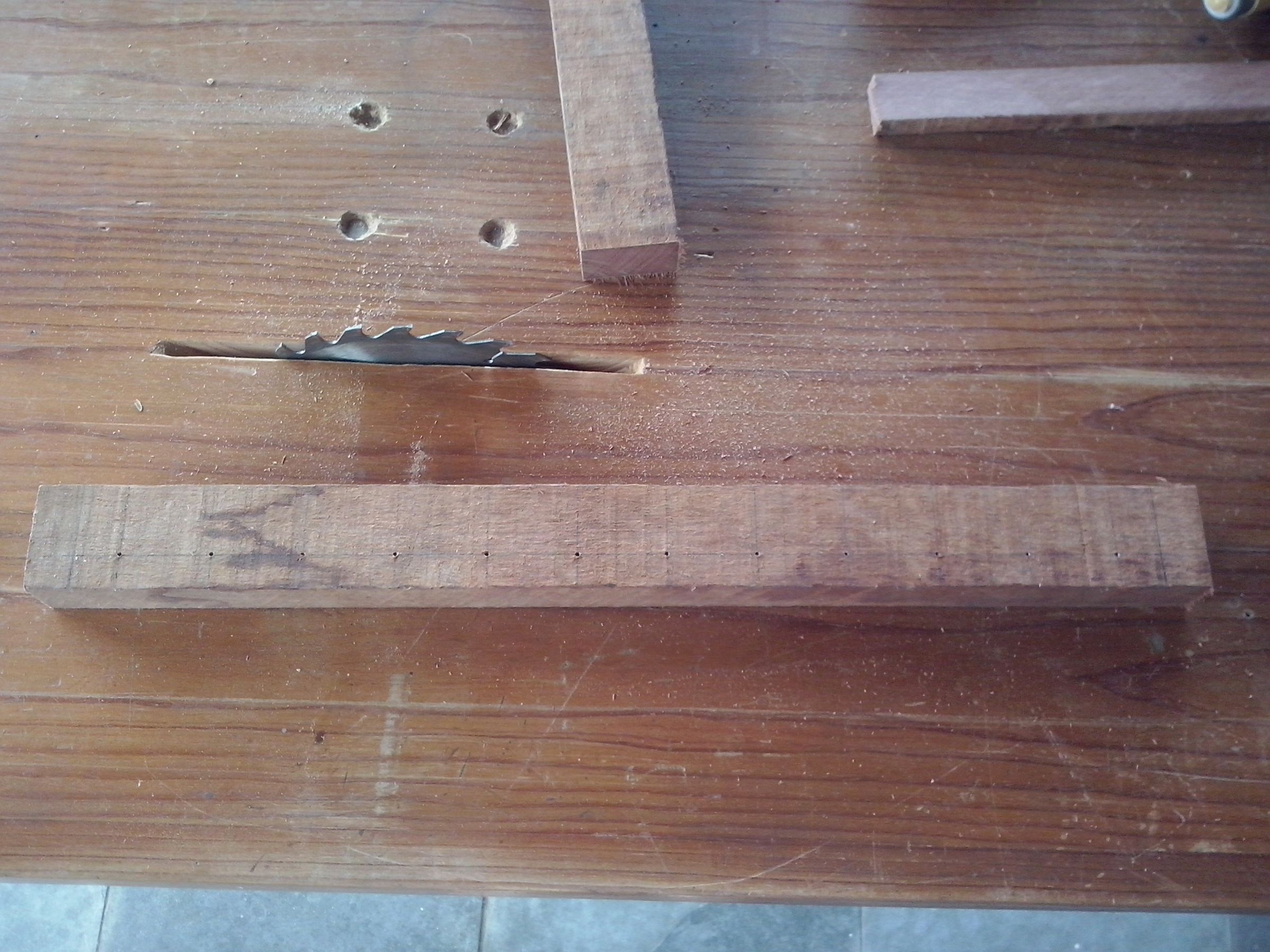 Chisel Rack : 4 Steps - Instructables