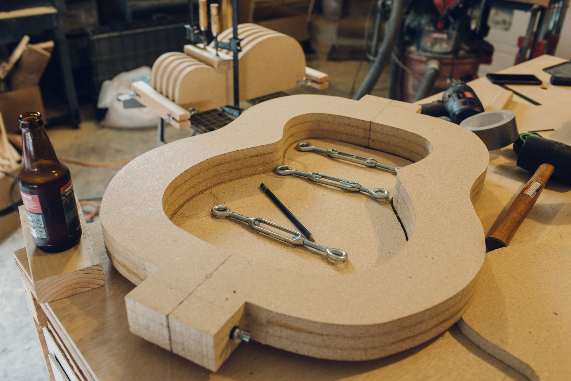Building an Acoustic Guitar : 25 Steps (with Pictures) - Instructables