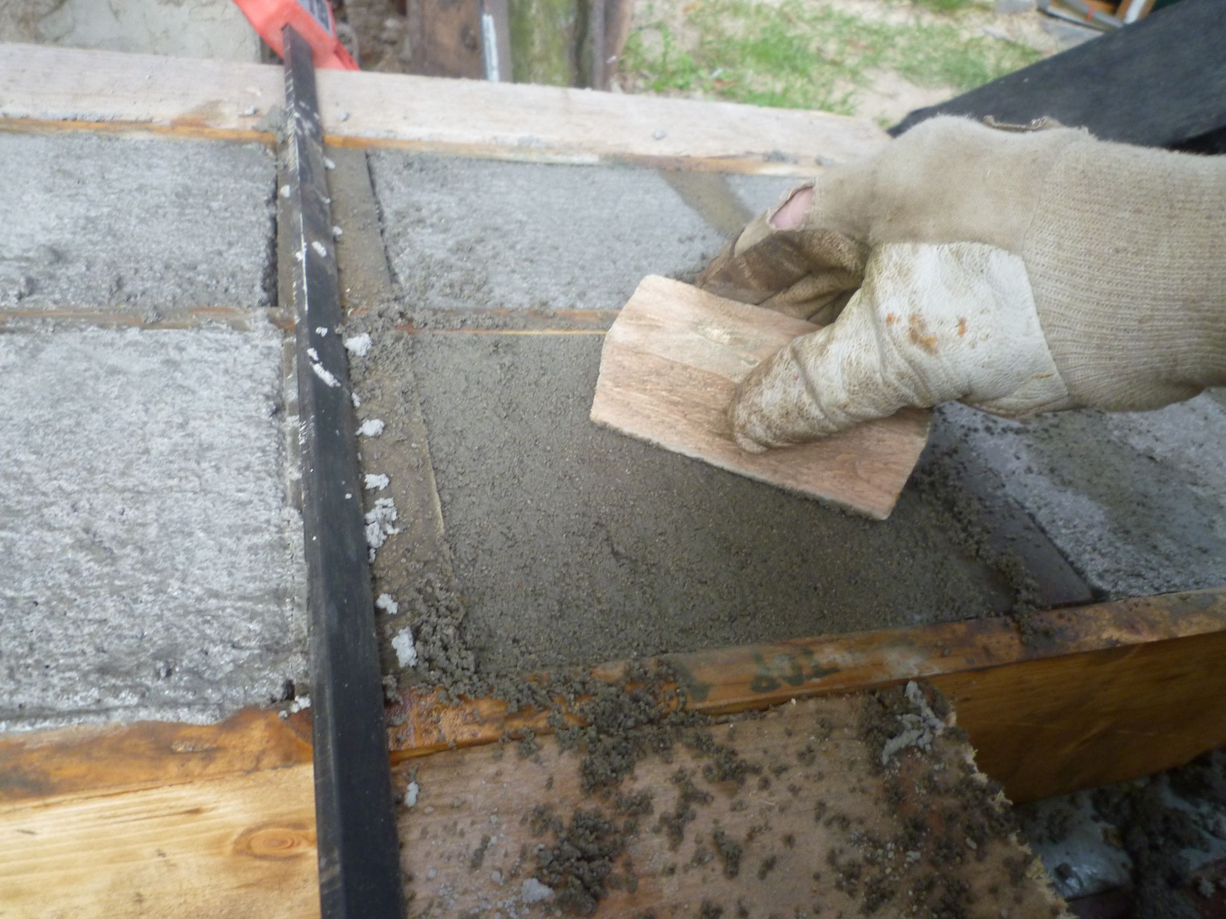 Concrete Brick Casting : 7 Steps - Instructables