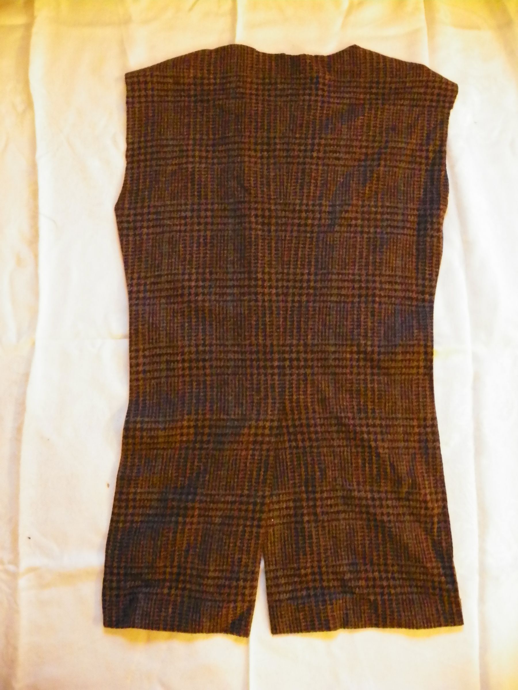 Vest From an Old Wool Suit Coat : 14 Steps (with Pictures) - Instructables