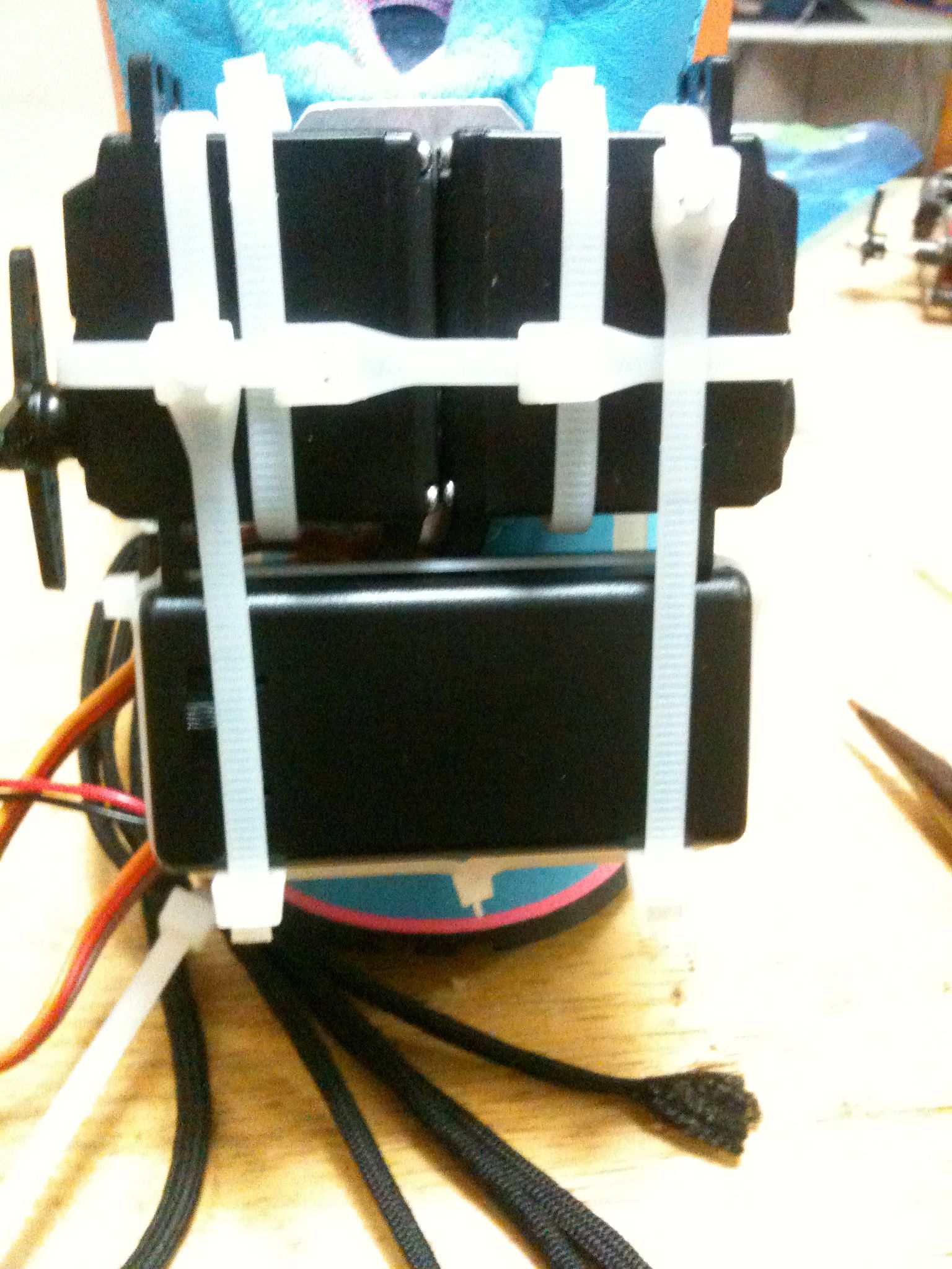Power Laces- the Auto Lacing Shoe : 9 Steps (with Pictures) - Instructables