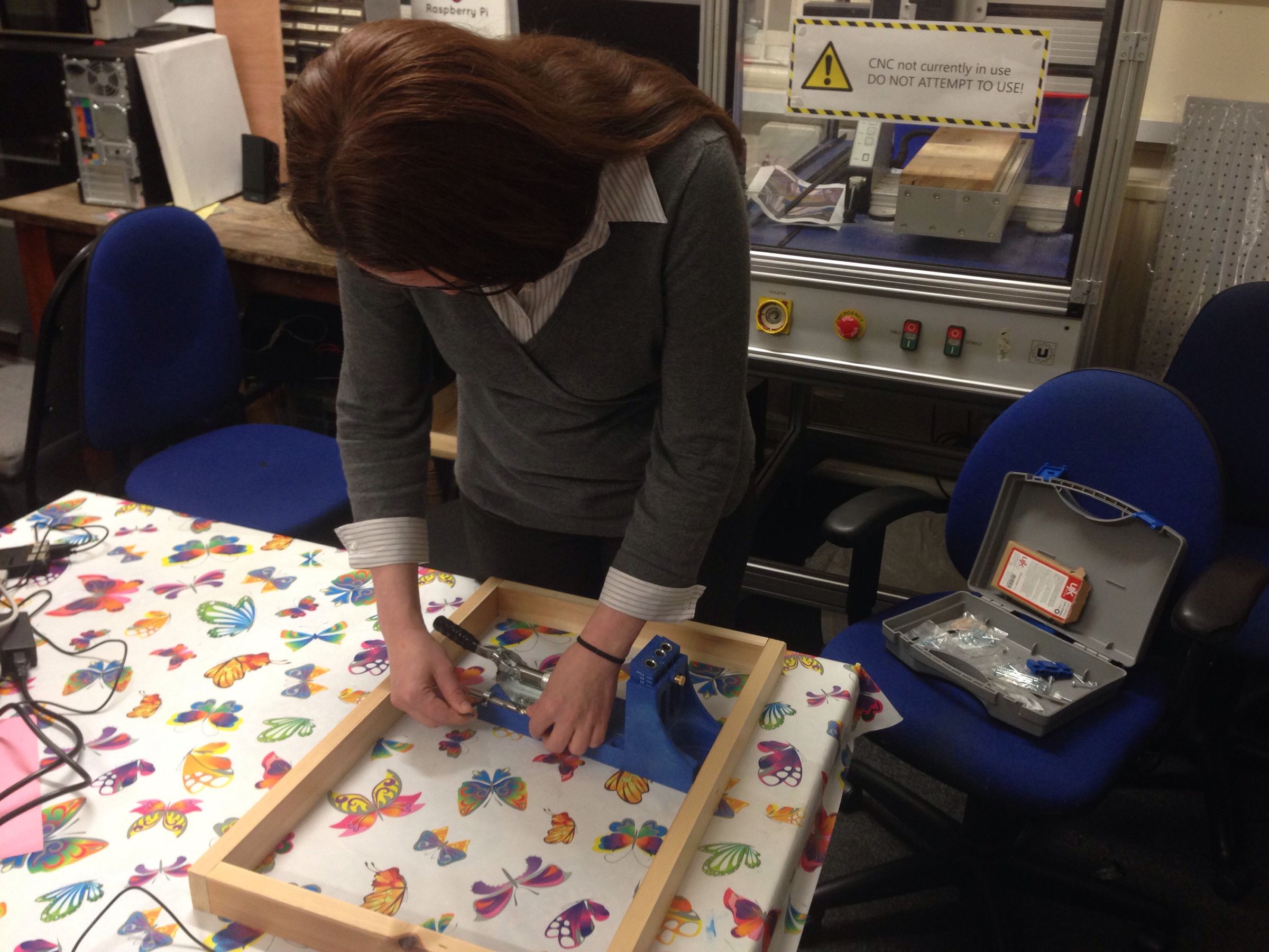 Quick, Cheap and Easy Screen Printing Frames : 4 Steps (with Pictures ...