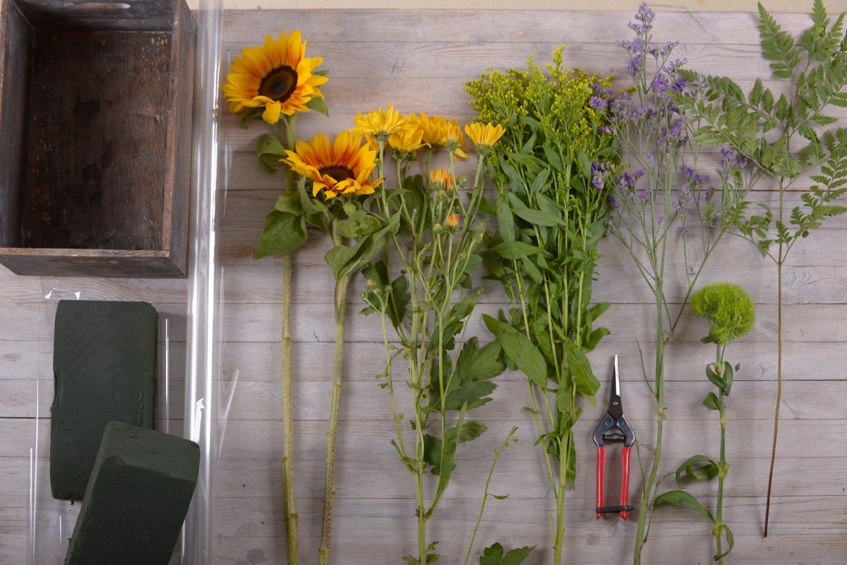 DIY With Flowers: Floral Sponge in a Box : 9 Steps (with Pictures ...