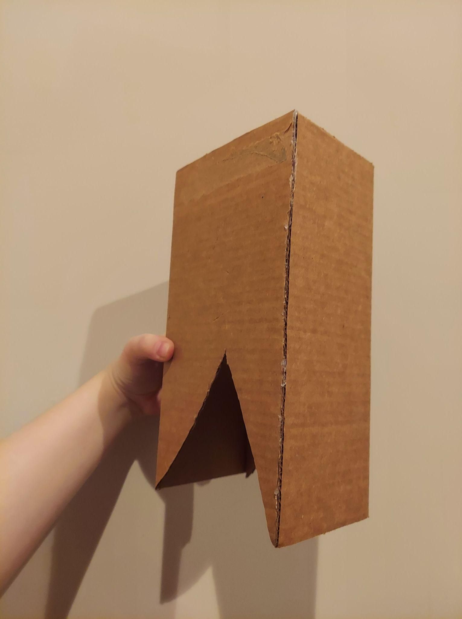 Cardboard Gingerbread Cat House : 12 Steps (with Pictures) - Instructables