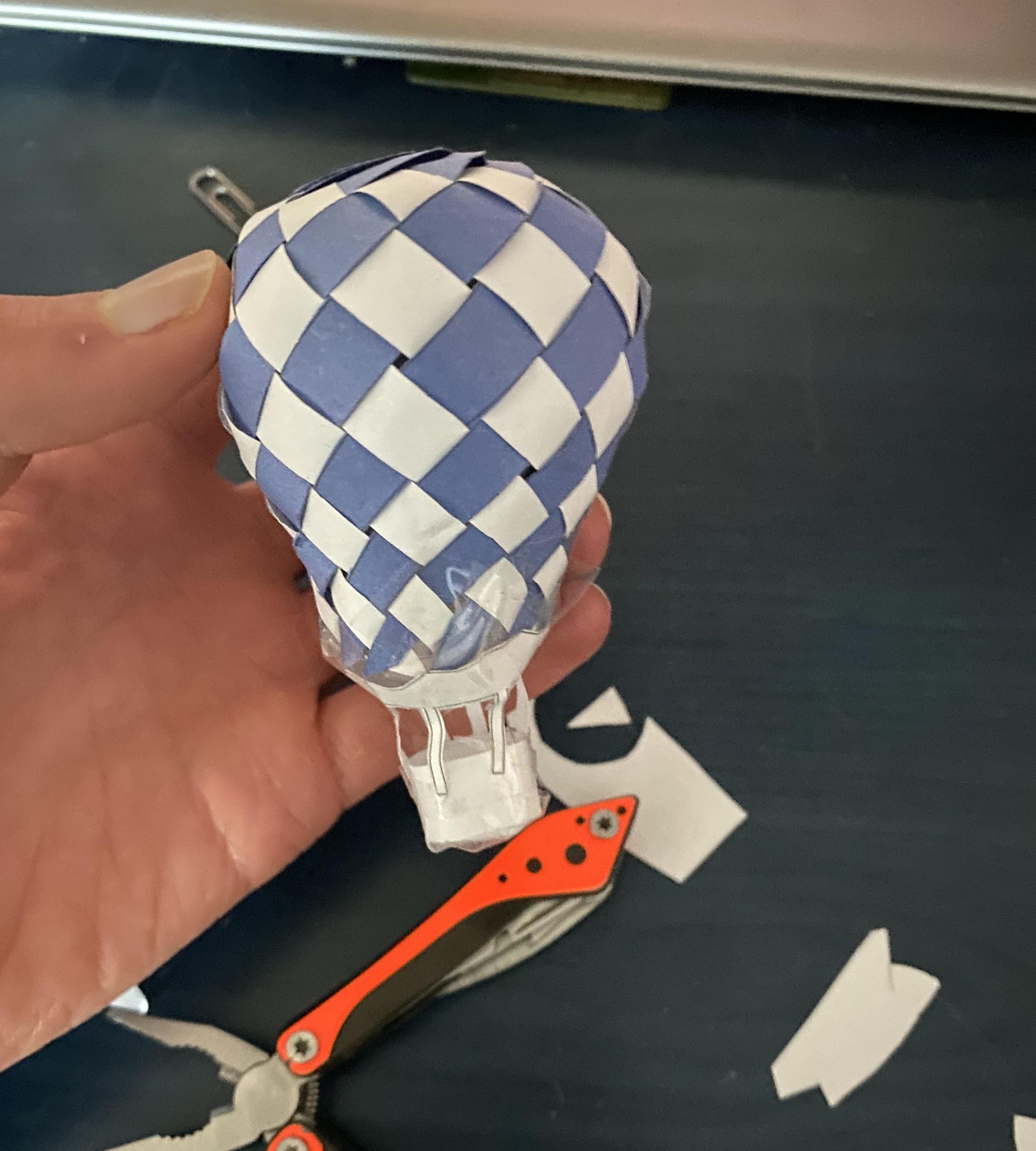 Paper Hot Air Balloon : 4 Steps (with Pictures) - Instructables