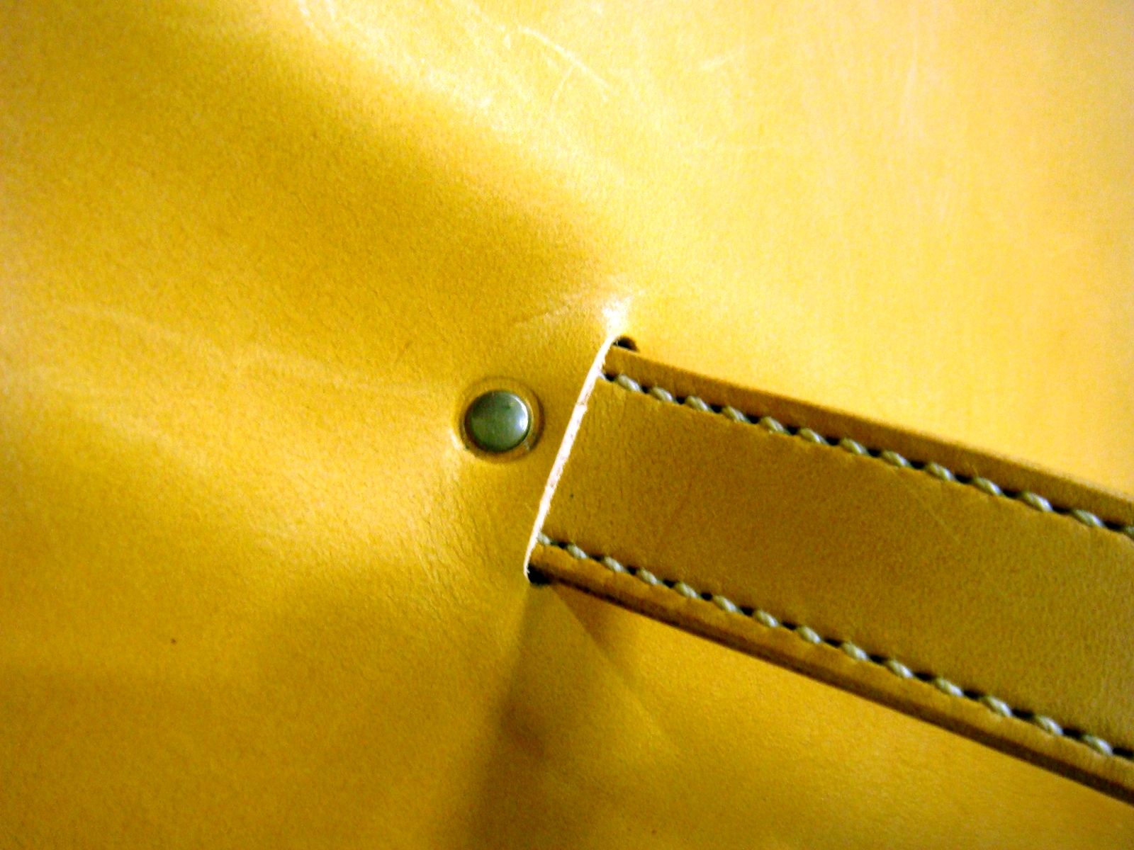 Simple Leather Briefcase : 7 Steps (with Pictures) - Instructables