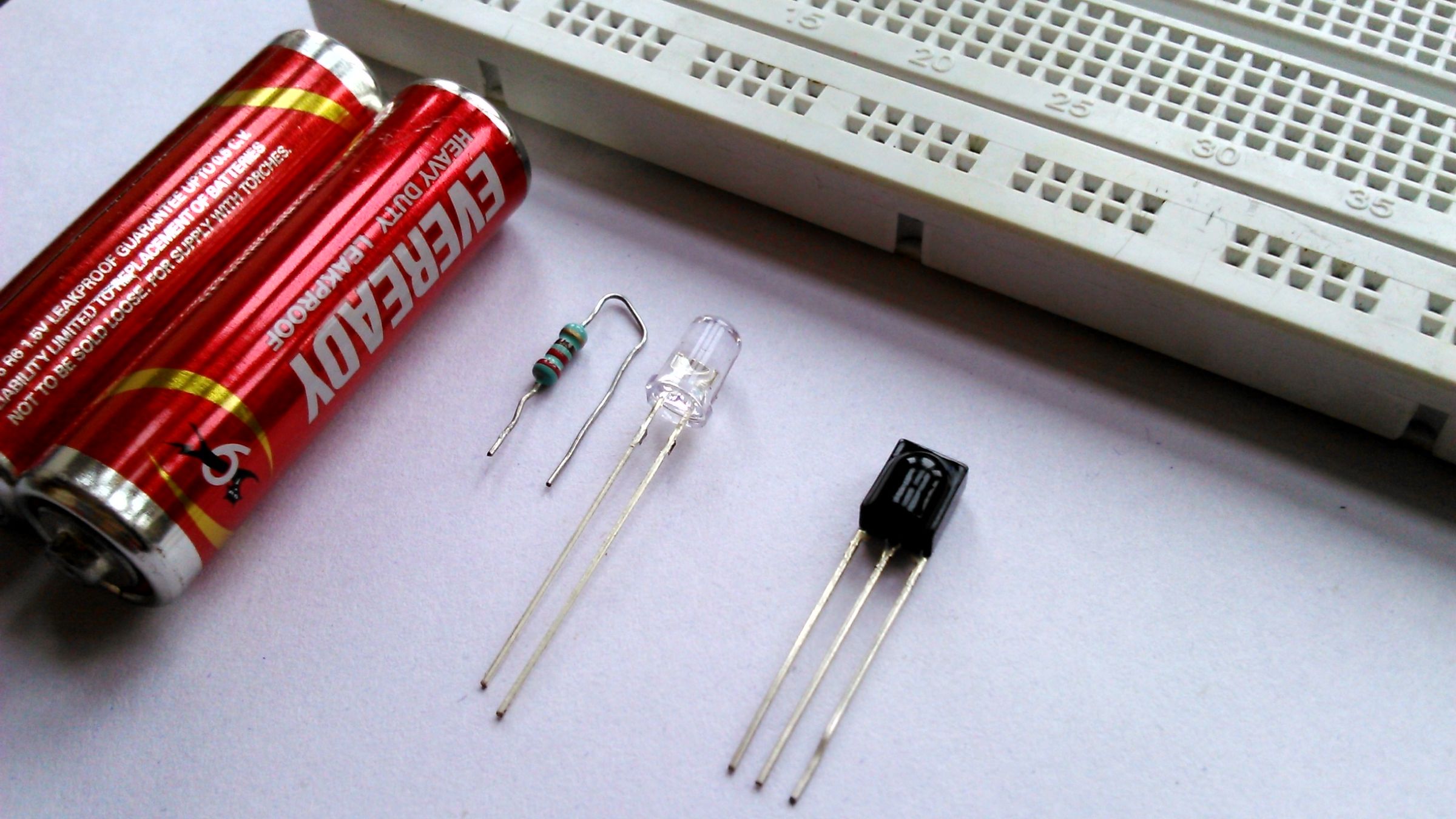 Simple IR Remote Tester Circuit. : 3 Steps - Instructables